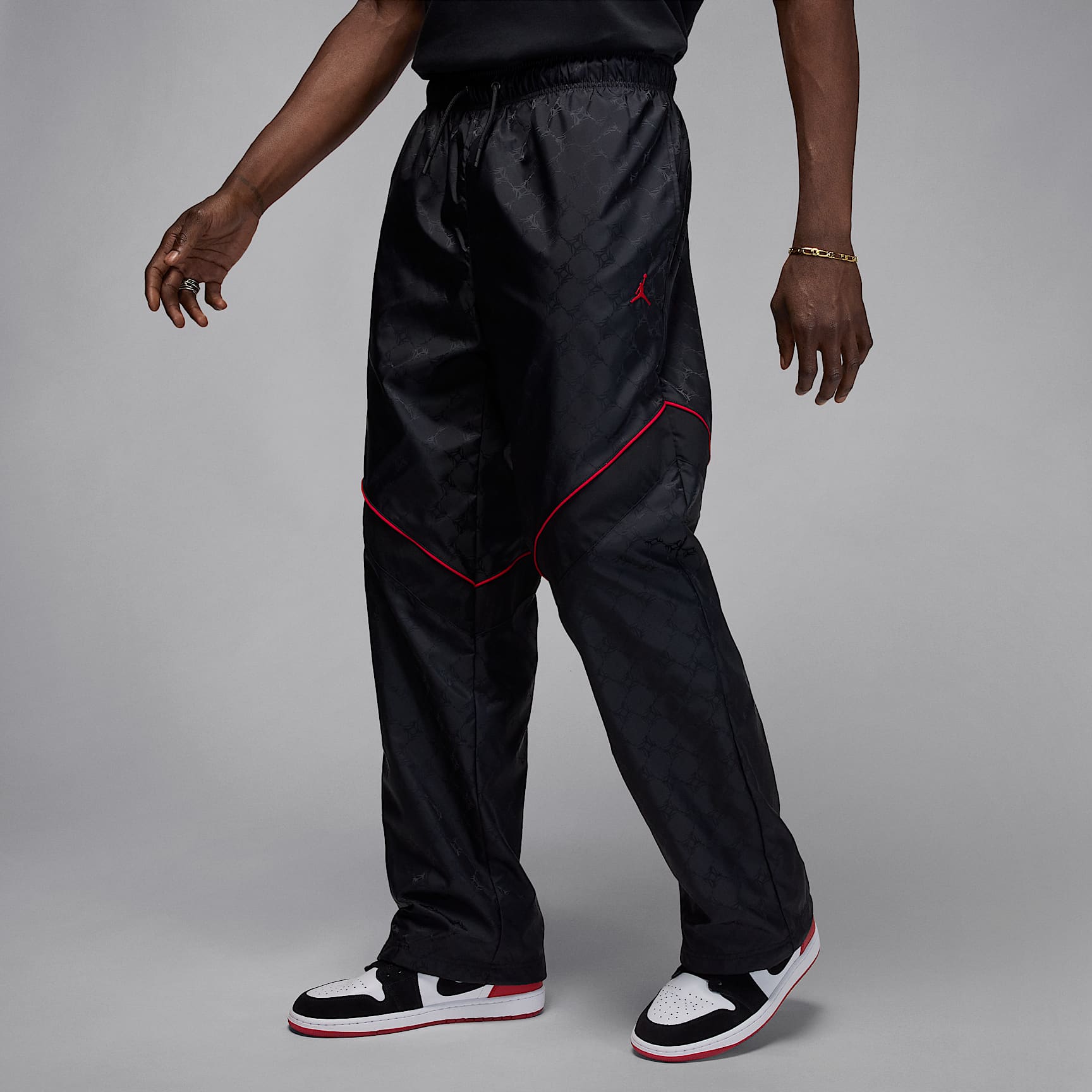 Jordan Brooklyn Men's Printed Draft Trousers. Nike VN
