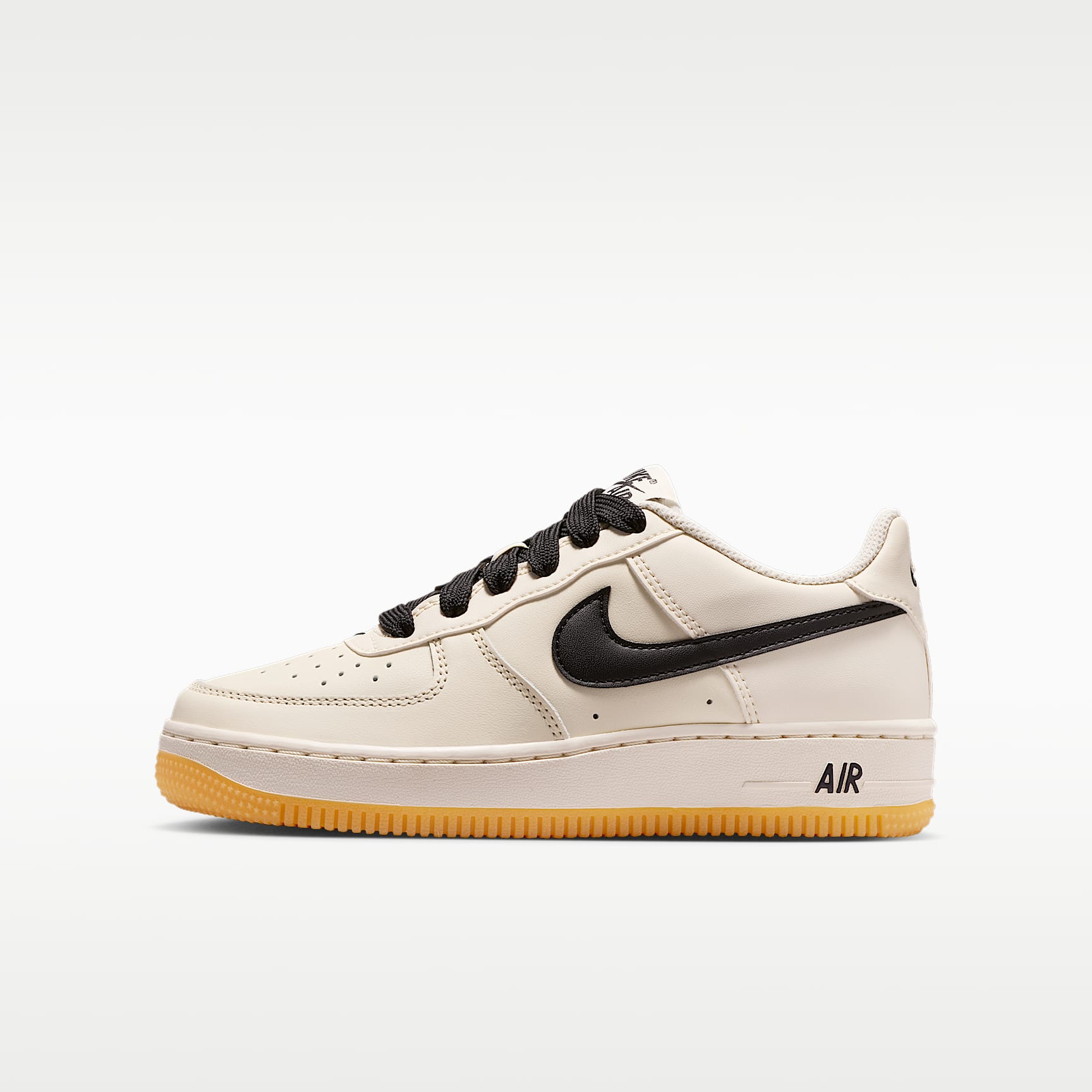 Nike Air Force 1 LV8 Older Kids' Shoes. Nike BG