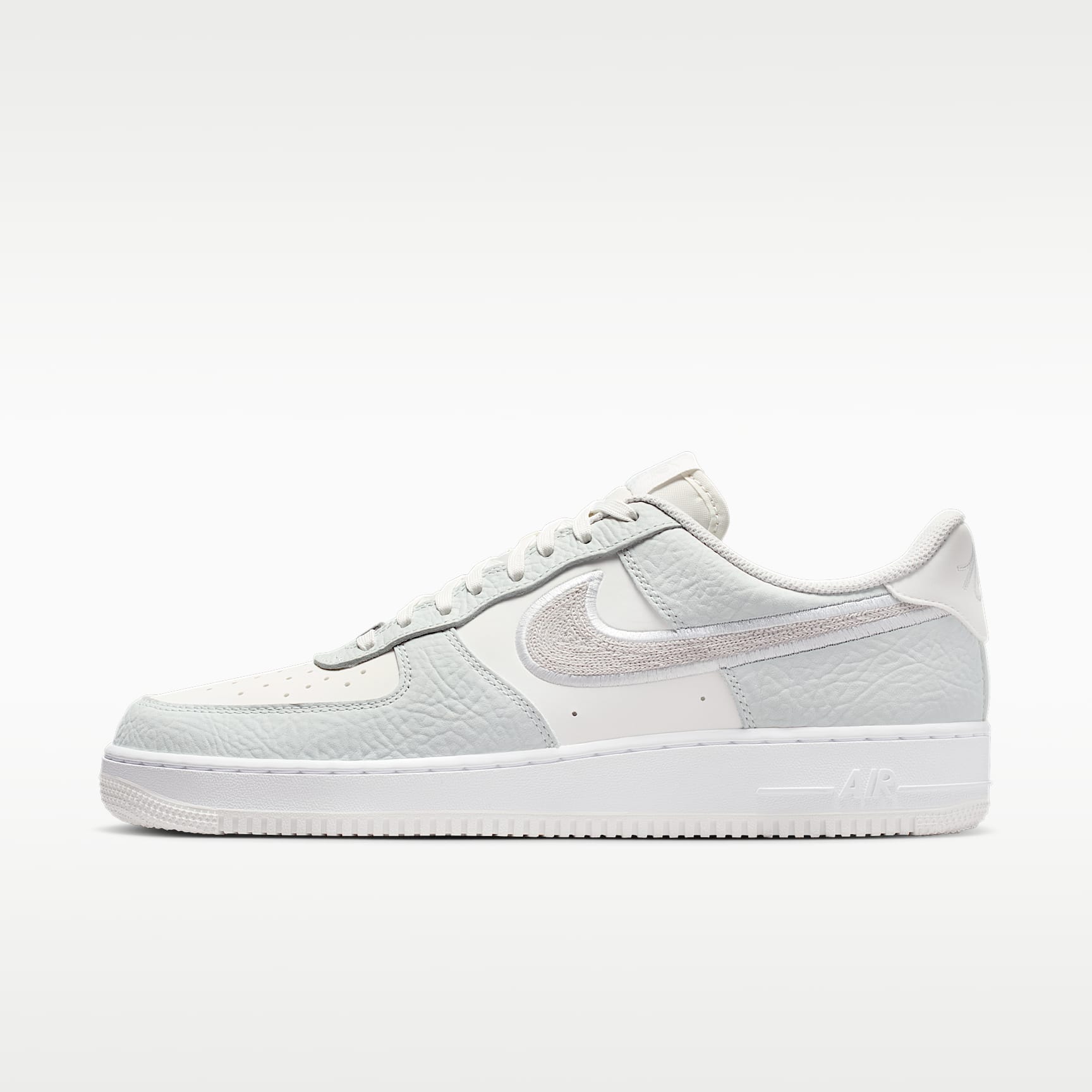 Nike Air Force 1 '07 LV8 Men's Shoes. Nike NL