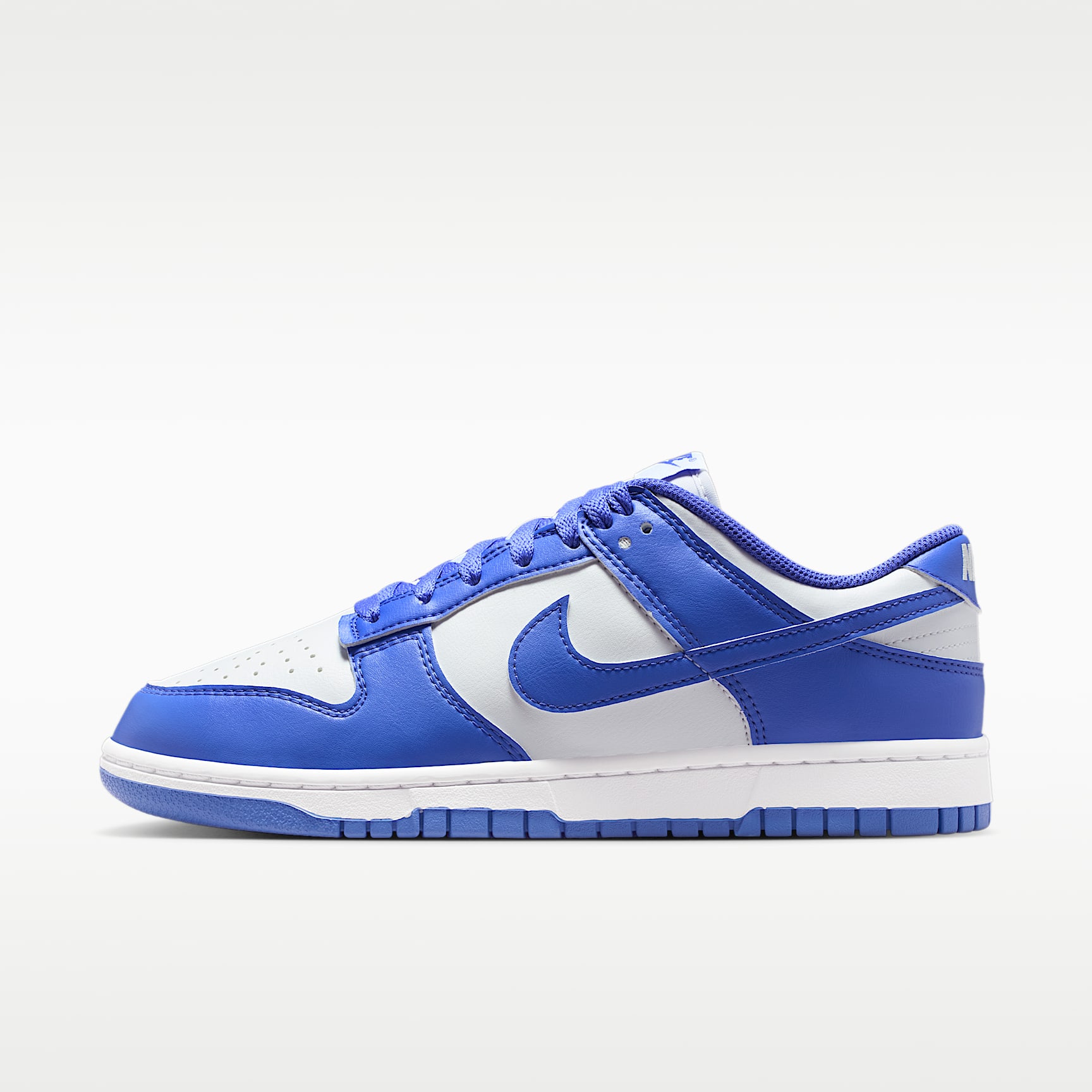 Nike Dunk Low Women's Shoes. Nike VN