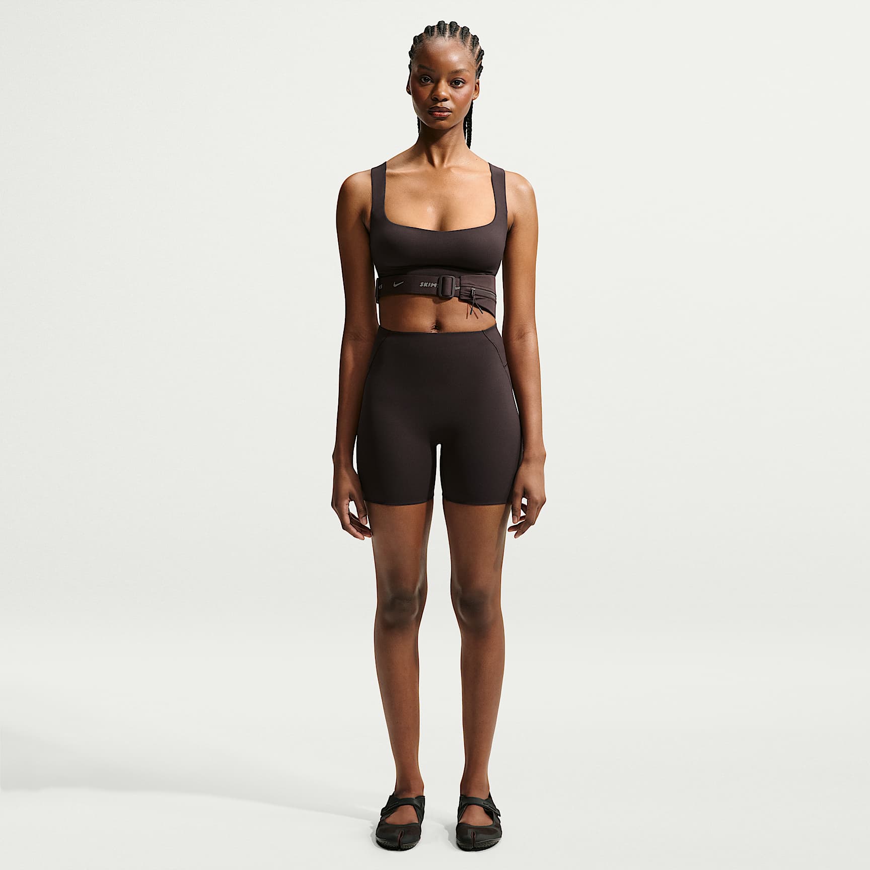 NikeSKIMS Studio Stretch Women's 12.5cm Shorts (Approx.). Nike FI