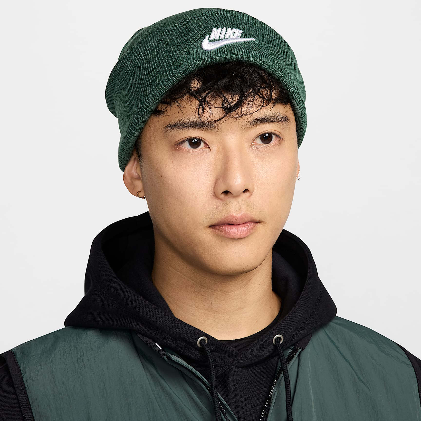 Nike Peak Futura Beanie. Nike UK