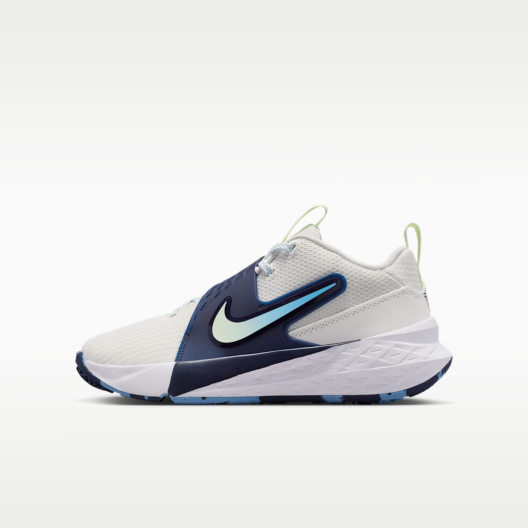 Nike Team Hustle D 12 Older Kids' Basketball Shoes. Nike UK