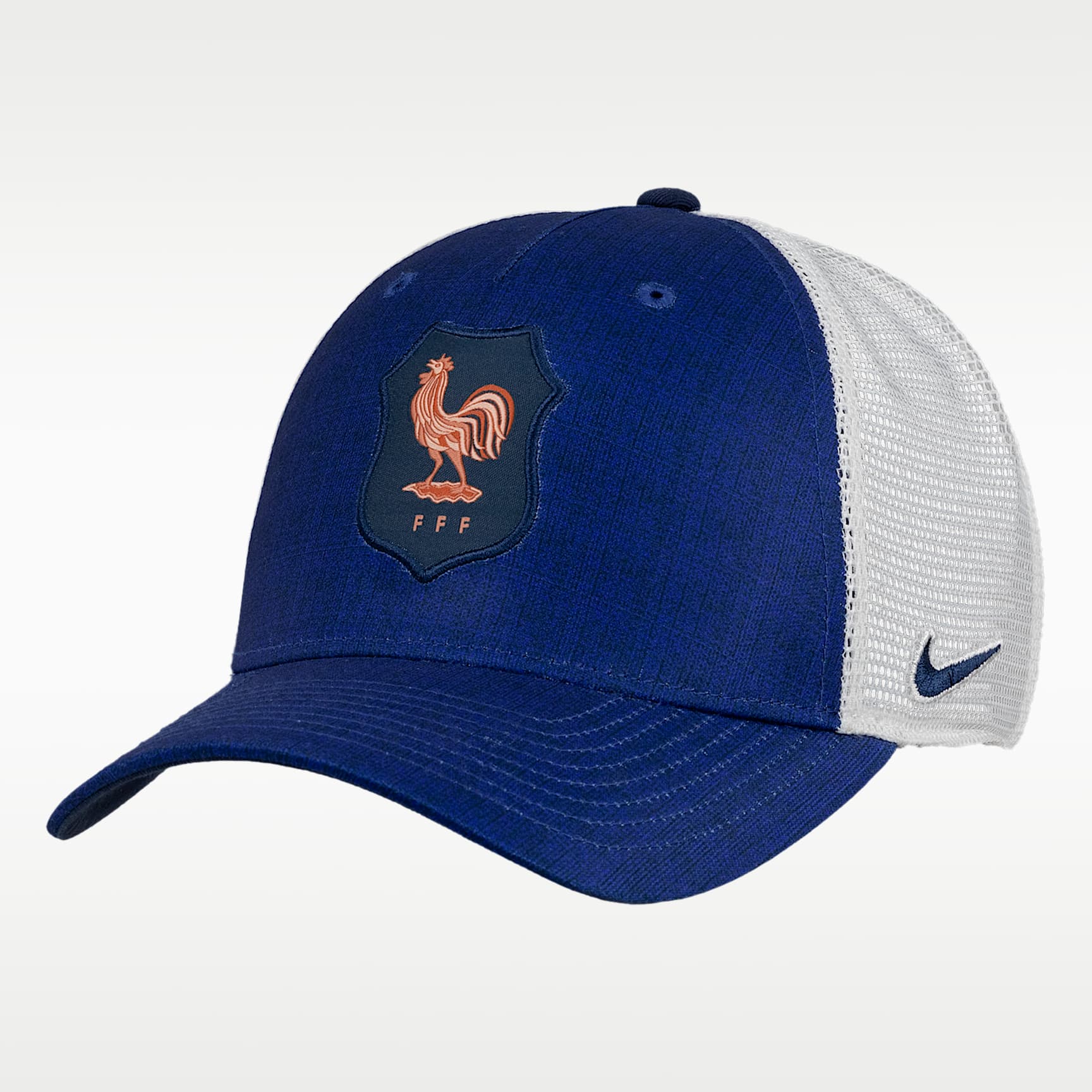 Gorra de rejilla de fútbol Nike ajustable con estructura FFF Rise. Nike.com