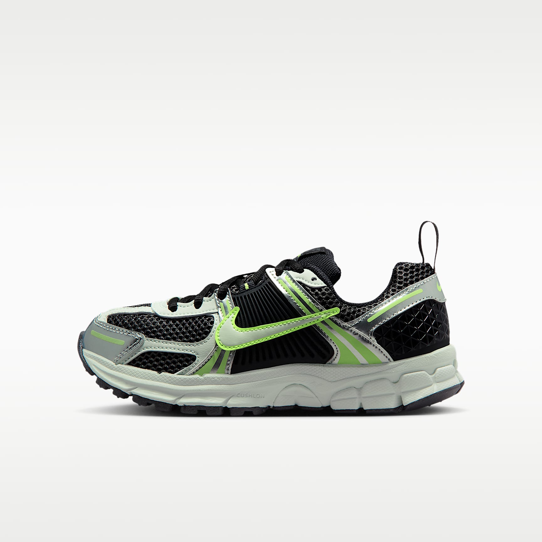Tenis con detalles reflejantes para niños grandes Nike Vomero 5. Nike.com
