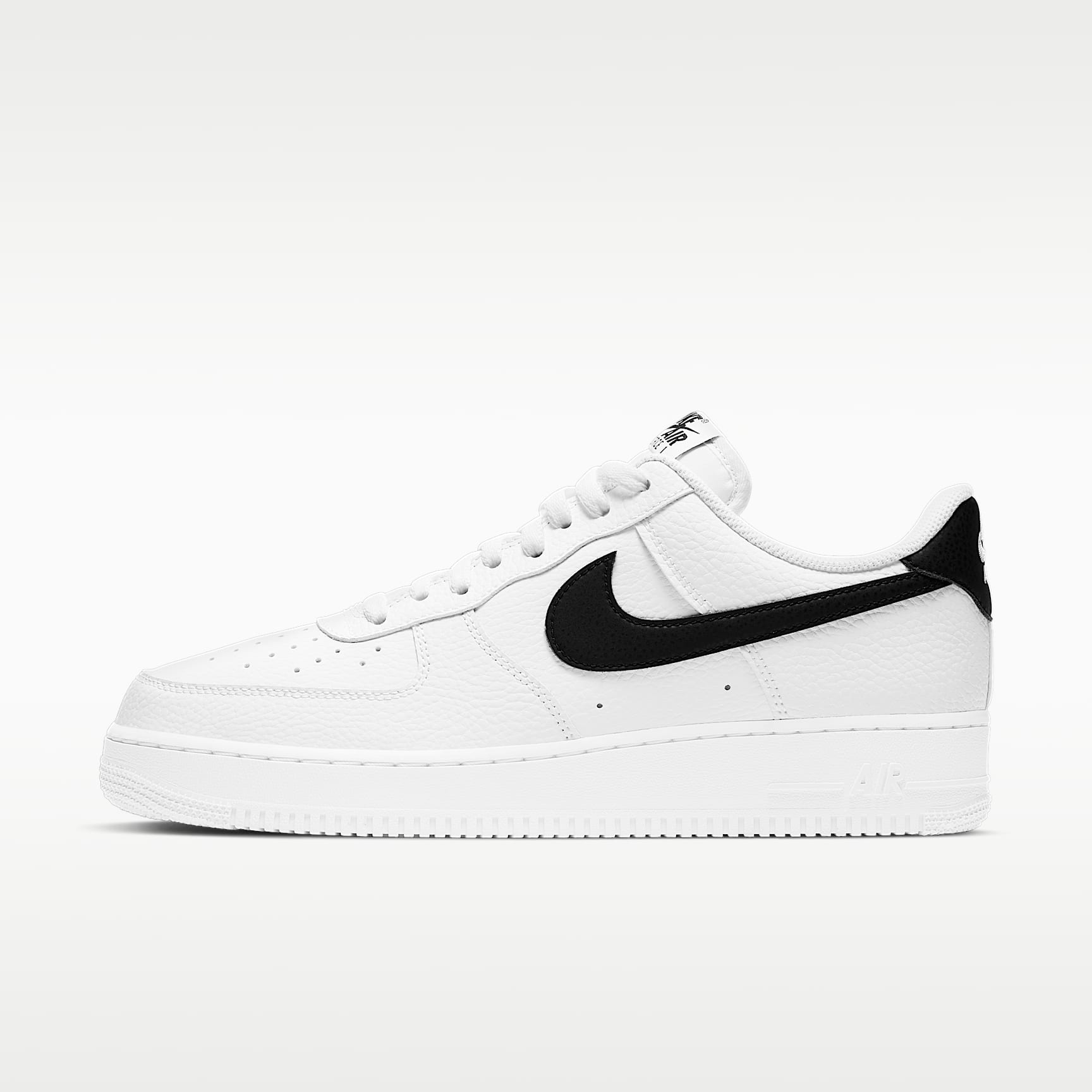 Nike Air Force 1 '07 Men's Shoe. Nike VN