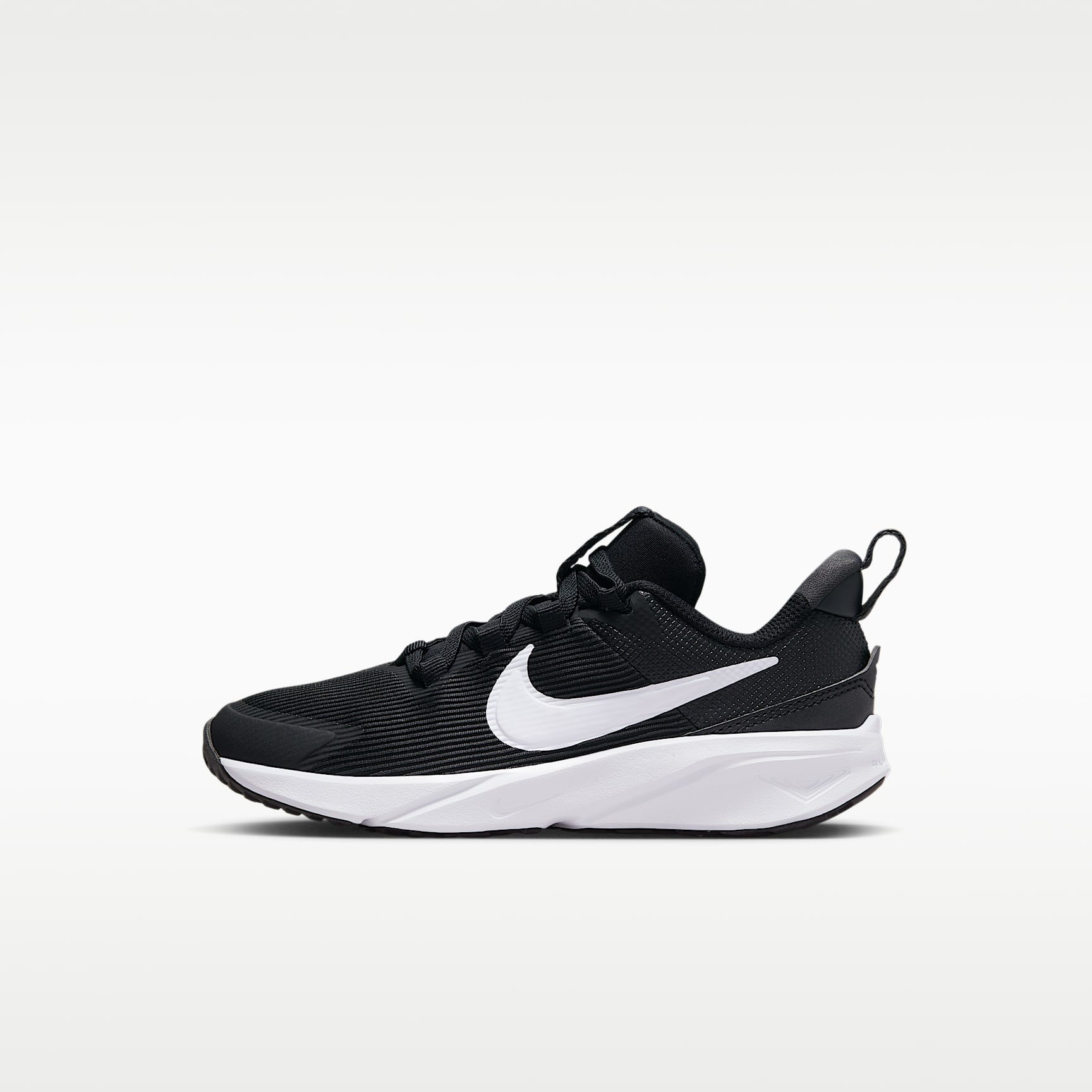 Nike Star Runner 4 Younger Kids' Shoes. Nike SI