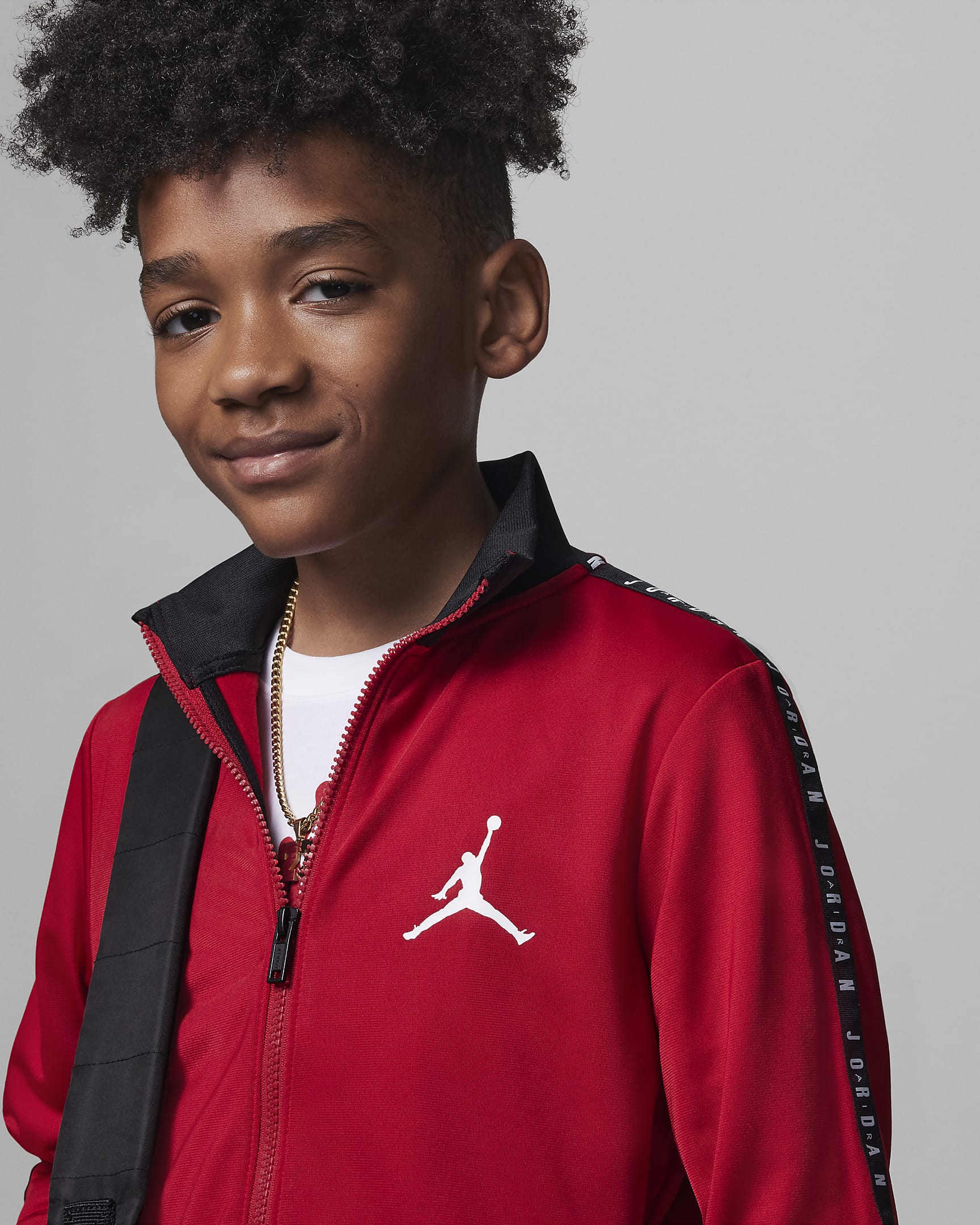Air Jordan Tricot Set Older Kids' Tracksuit. Nike LU