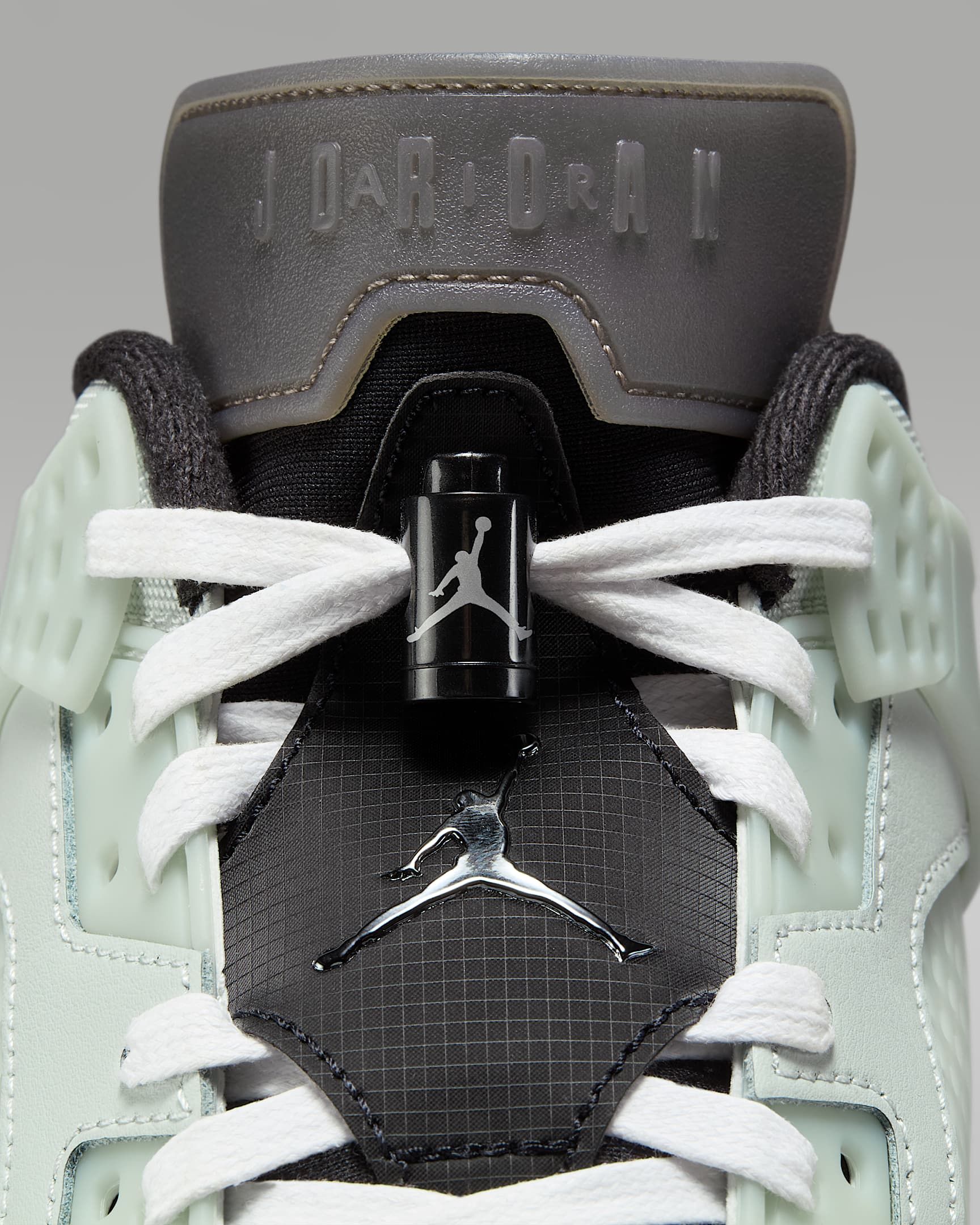 Jordan Spizike Low Men's Shoes. Nike IN