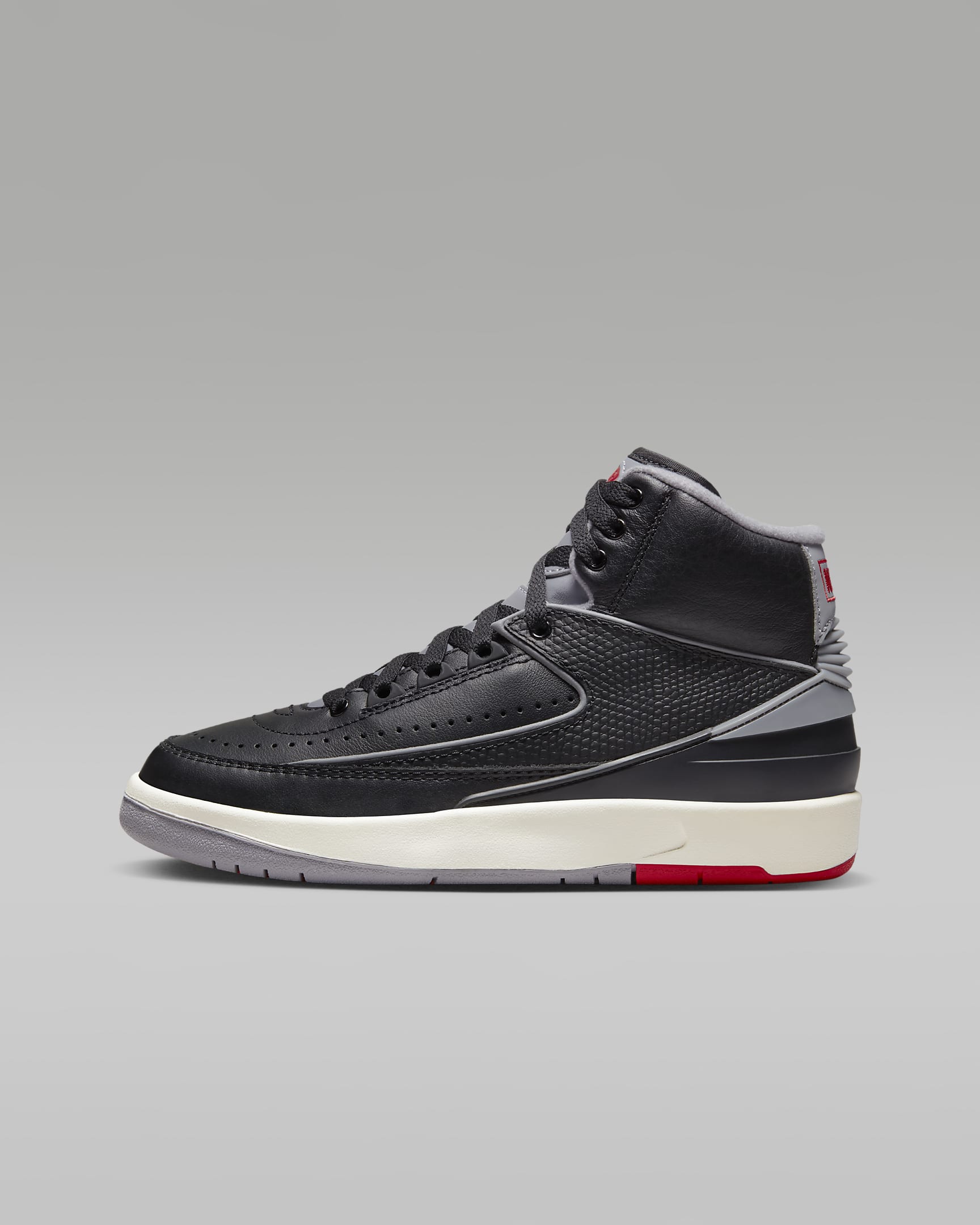Air Jordan 2 Retro Older Kids' Shoes. Nike SE