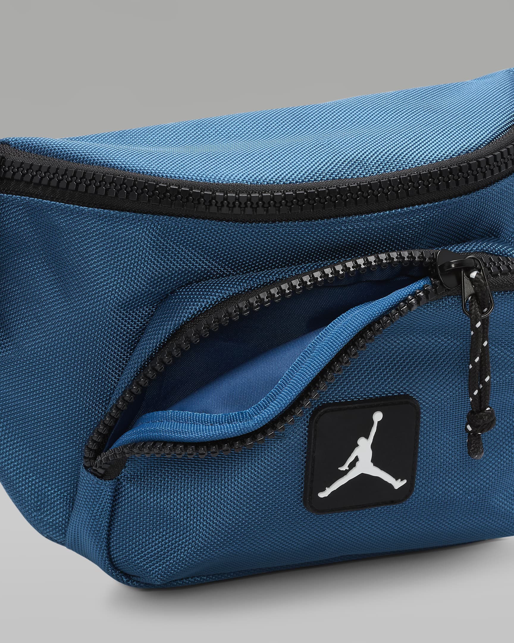 Jordan Rise Cross-Body Bag (3.6L). Nike UK