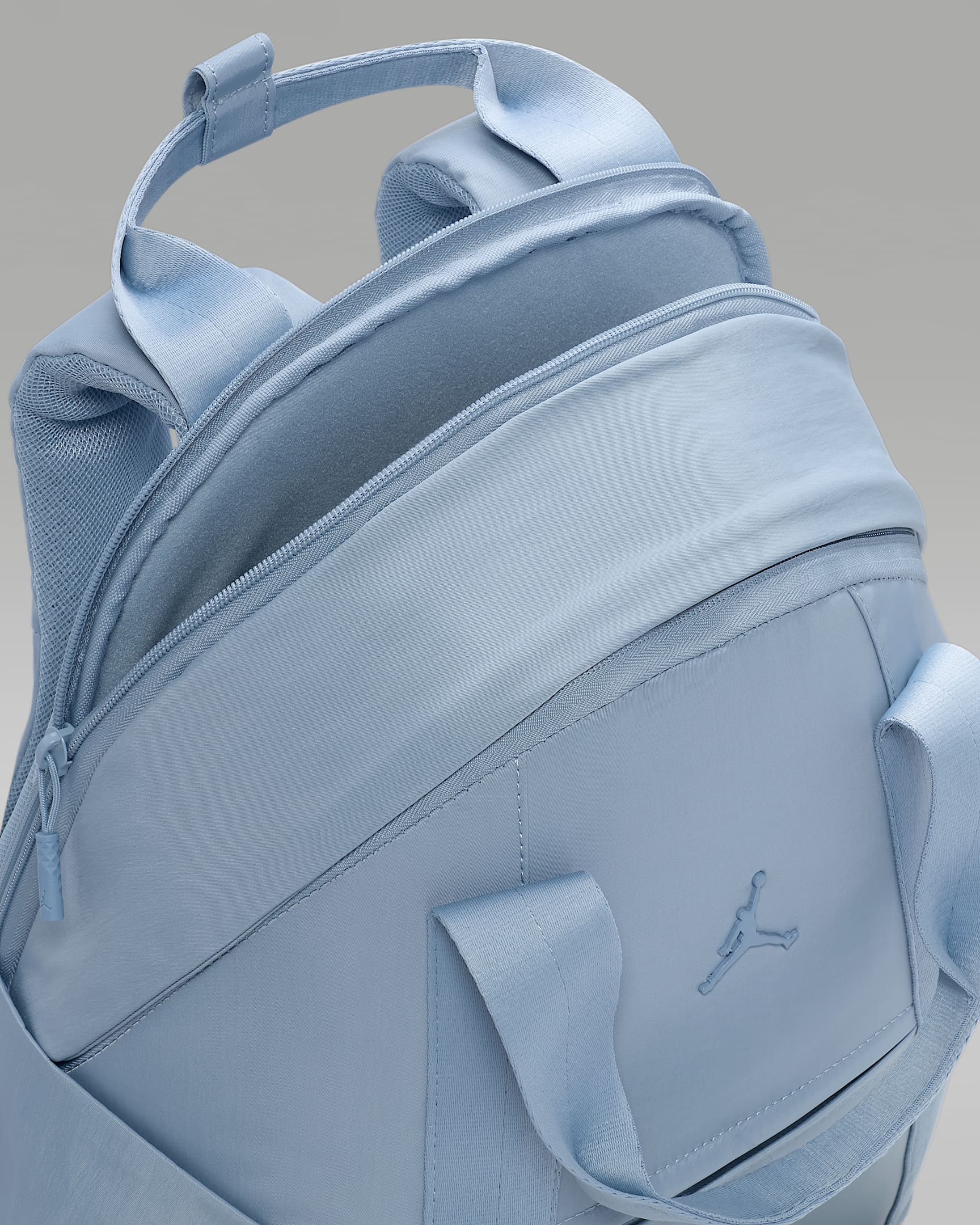 Jordan Alpha rugzak (28 liter). Nike NL