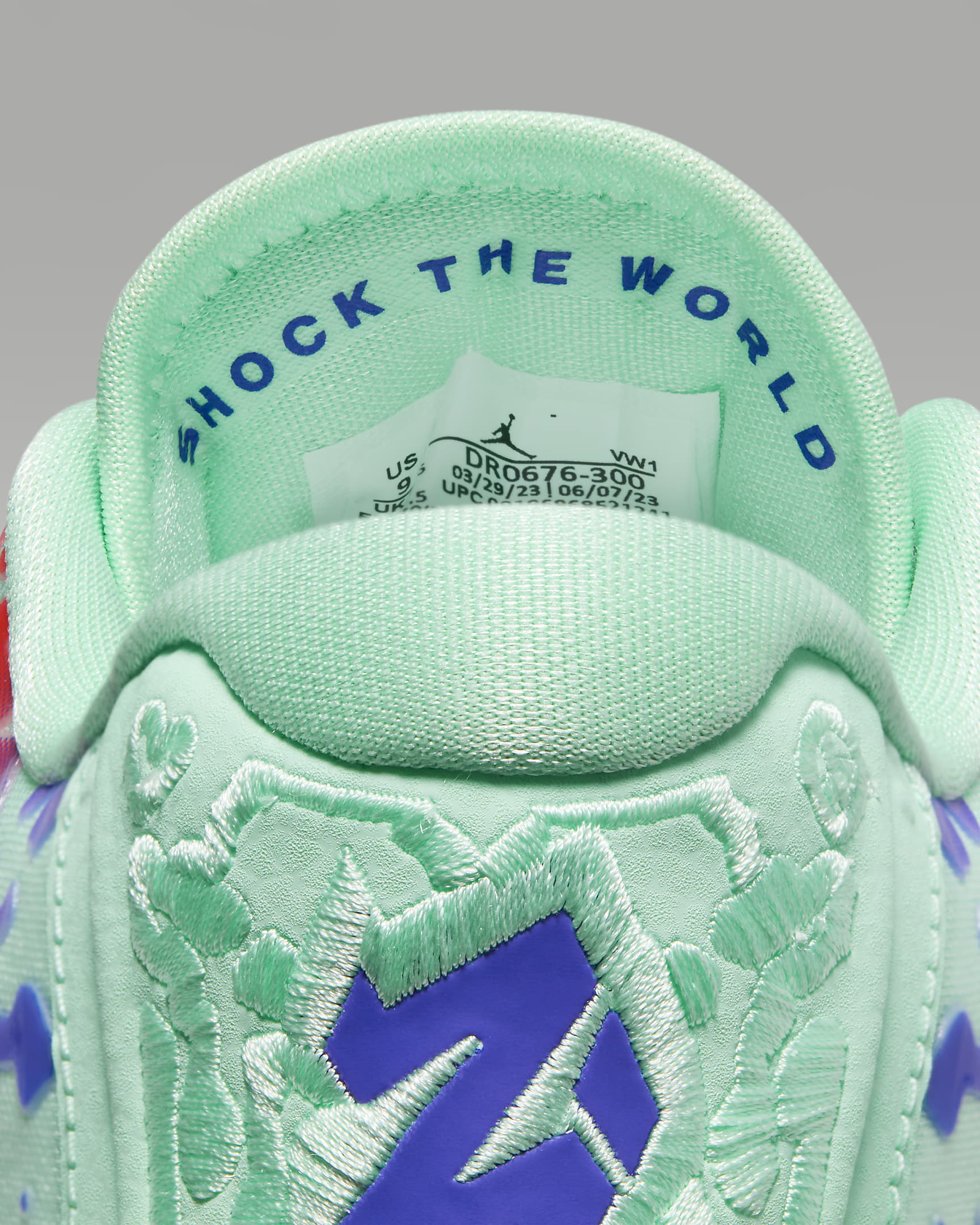 Zion 3 PF Basketball Shoes. Nike PH