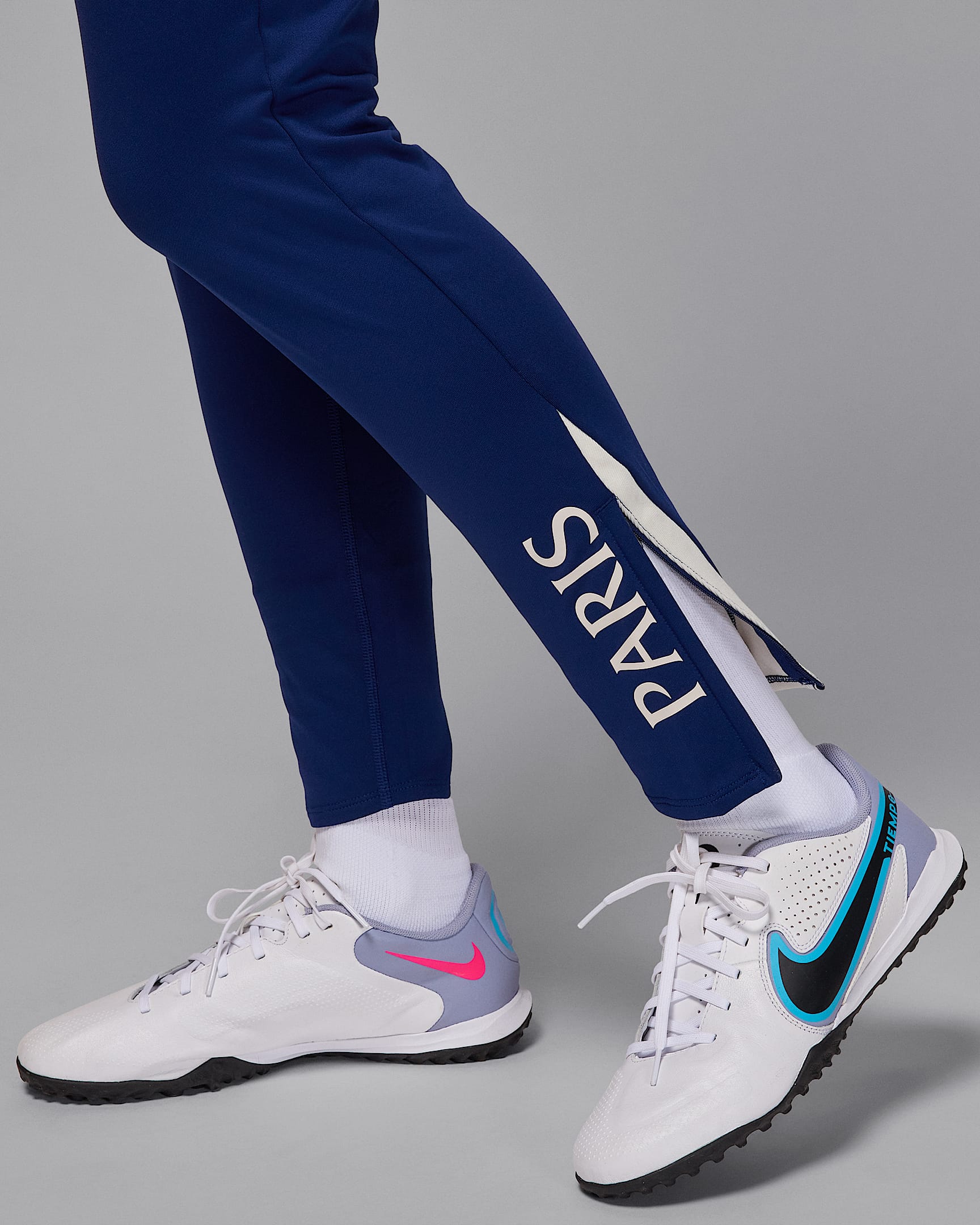 Paris Saint-Germain Strike Fourth Women's Jordan Dri-FIT Football Knit ...