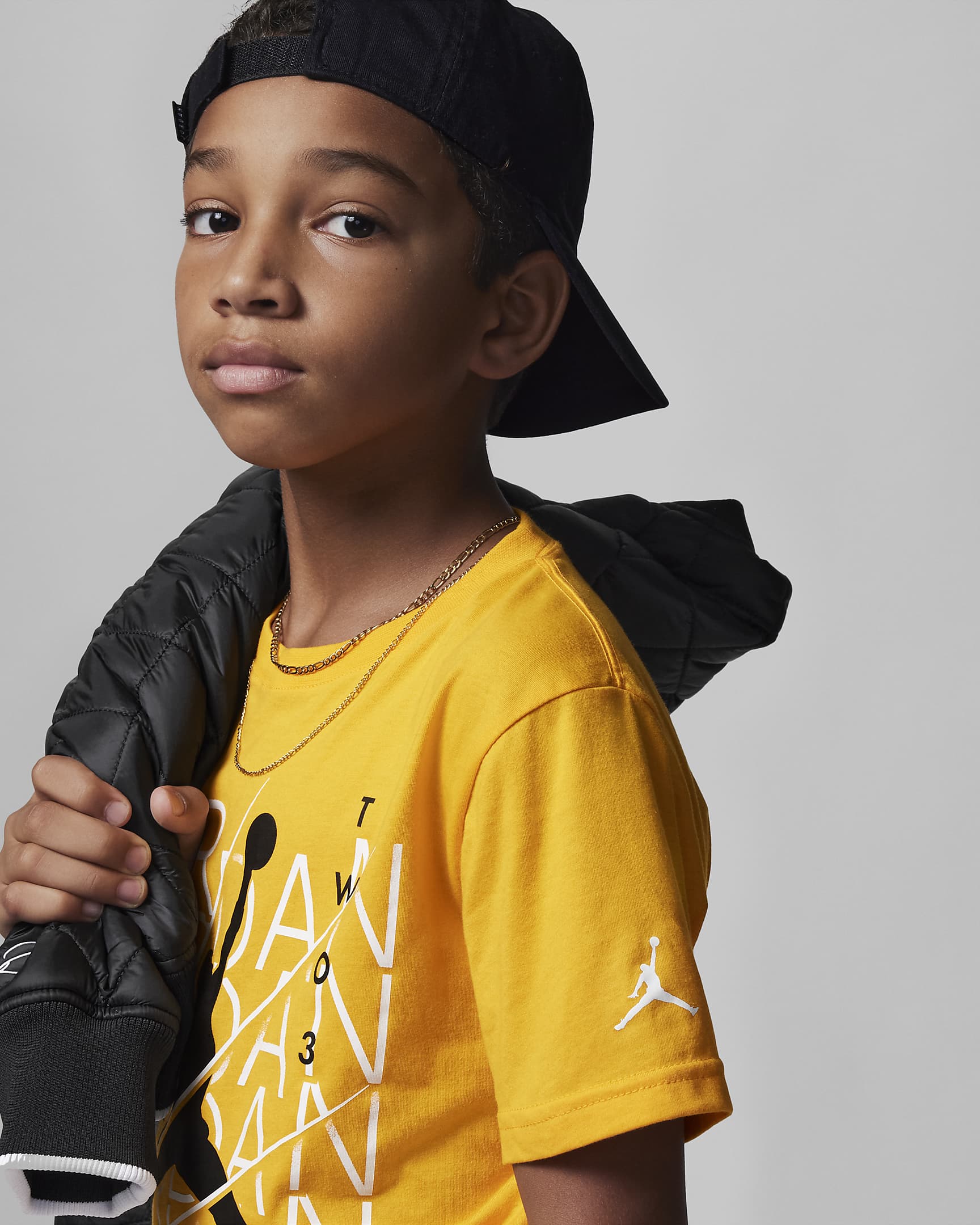 Air Jordan 12 Waves Tee Big Kids' T-Shirt. Nike.com