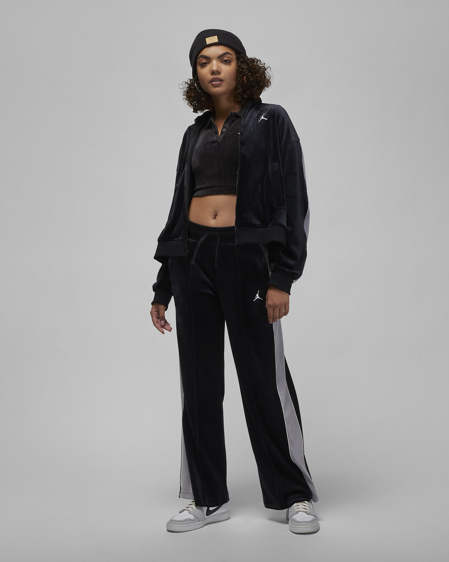 Jordan Flight Women's Velour Jacket. Nike LU