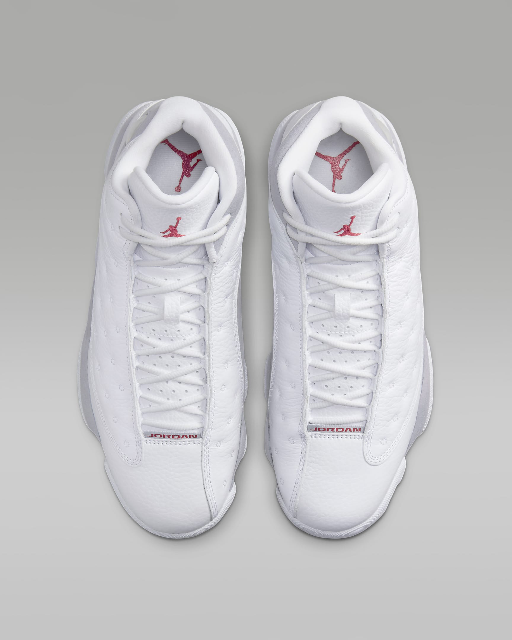 Air Jordan 13 Retro Shoe. Nike SG