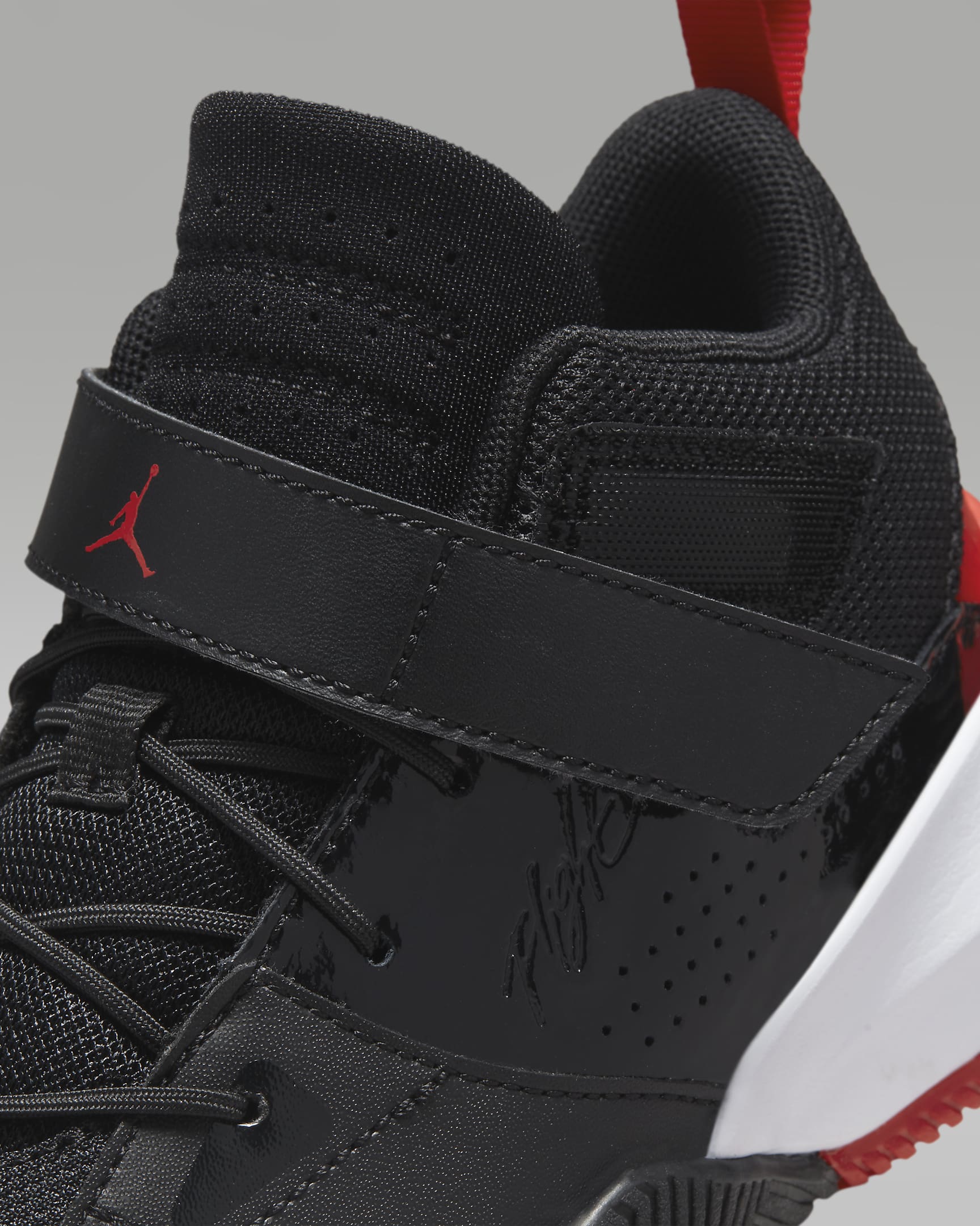 Jordan Stay Loyal 2 小童鞋款。Nike TW