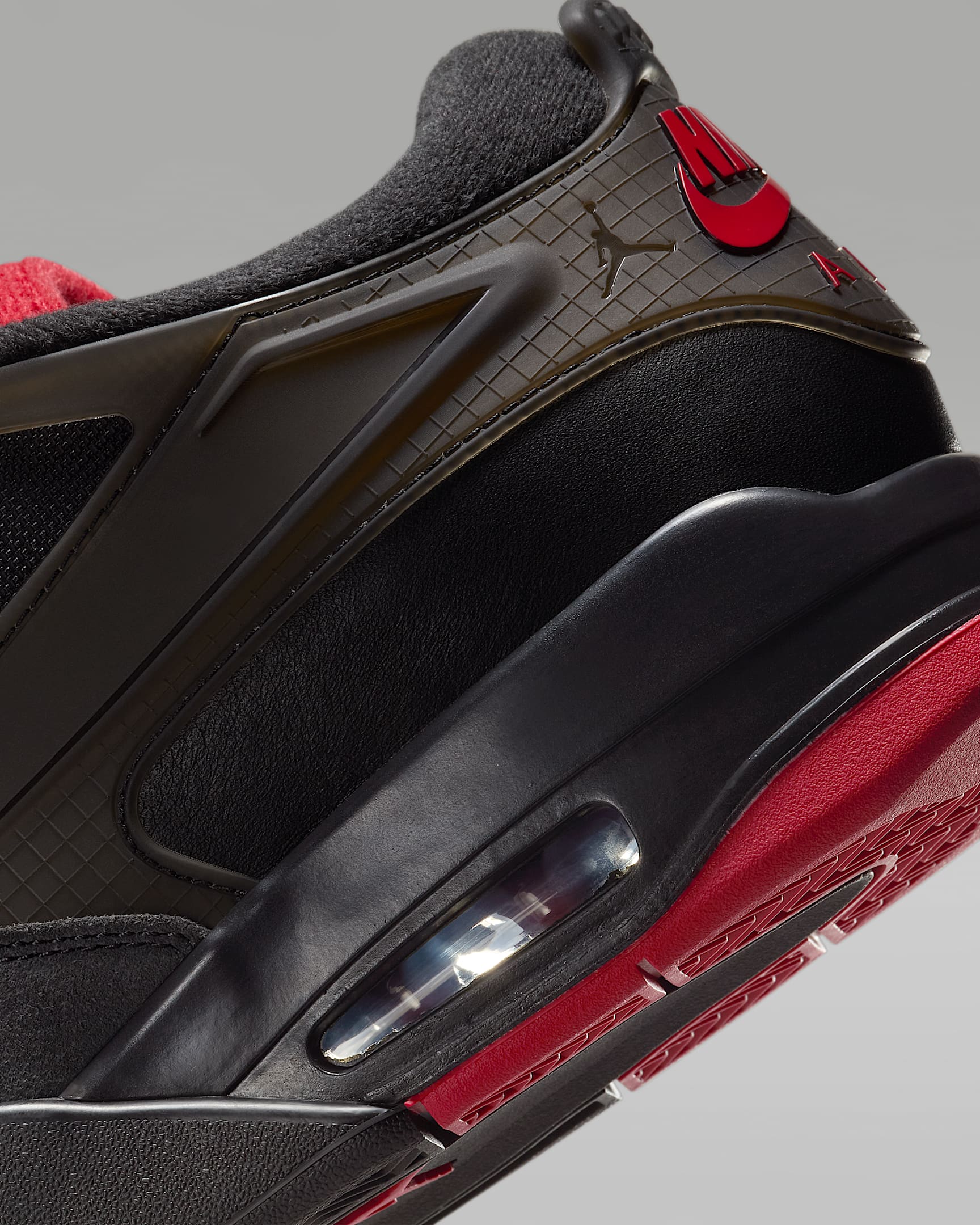 Air Jordan 4 RM Men's Shoes. Nike FI