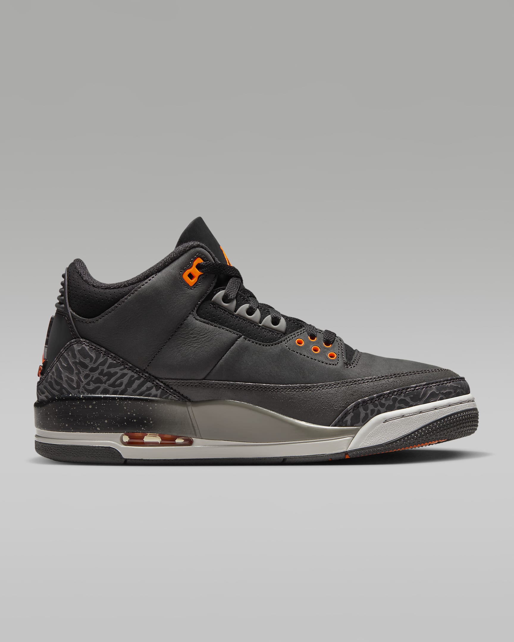 Air Jordan 3 "Fear" Men's Shoes. Nike JP