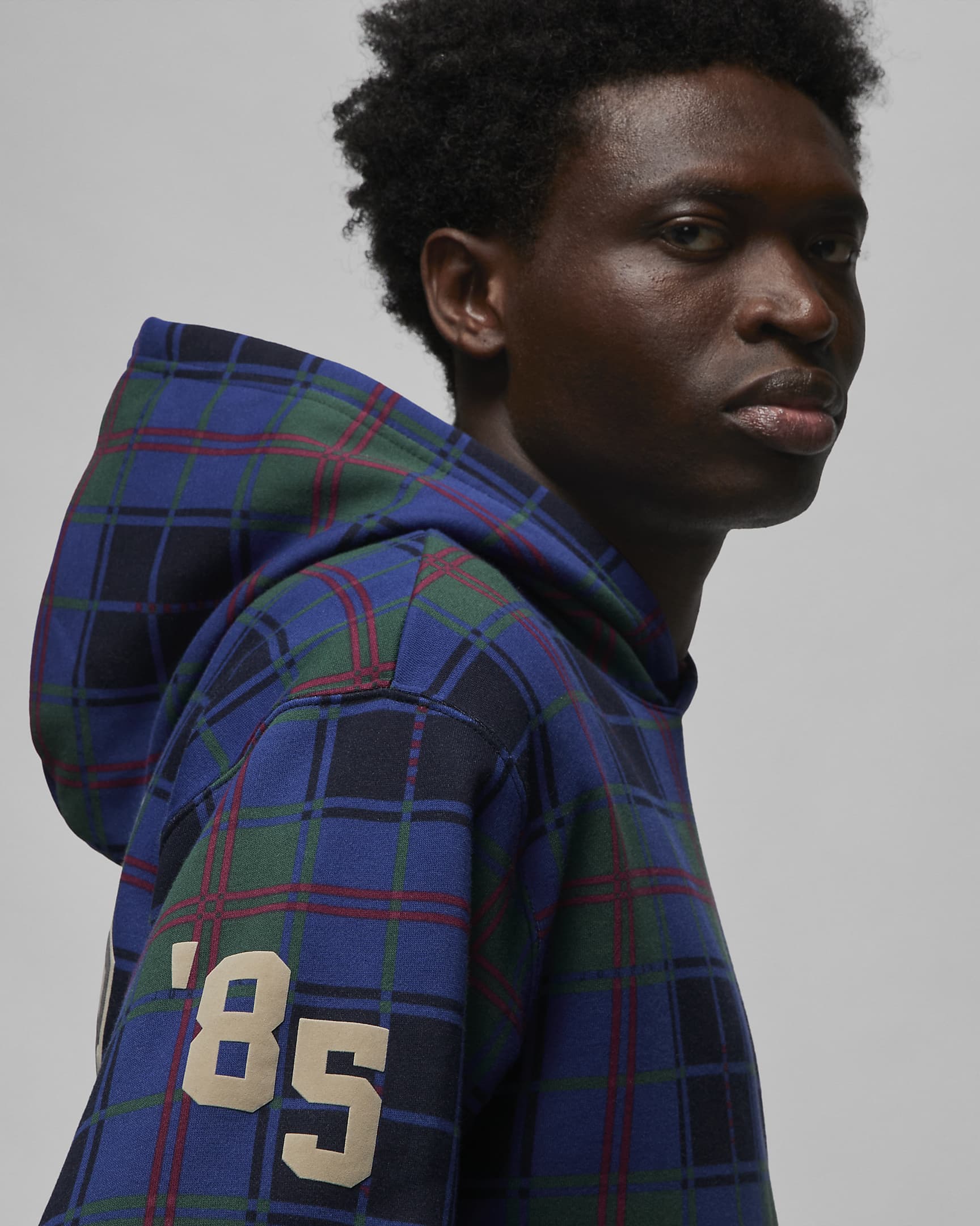 Jordan Essential Holiday Men's Hoodie. Nike IN