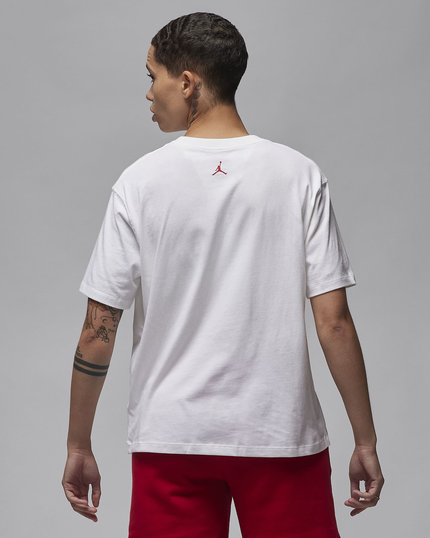 Jordan Women's Graphic T-Shirt. Nike SG