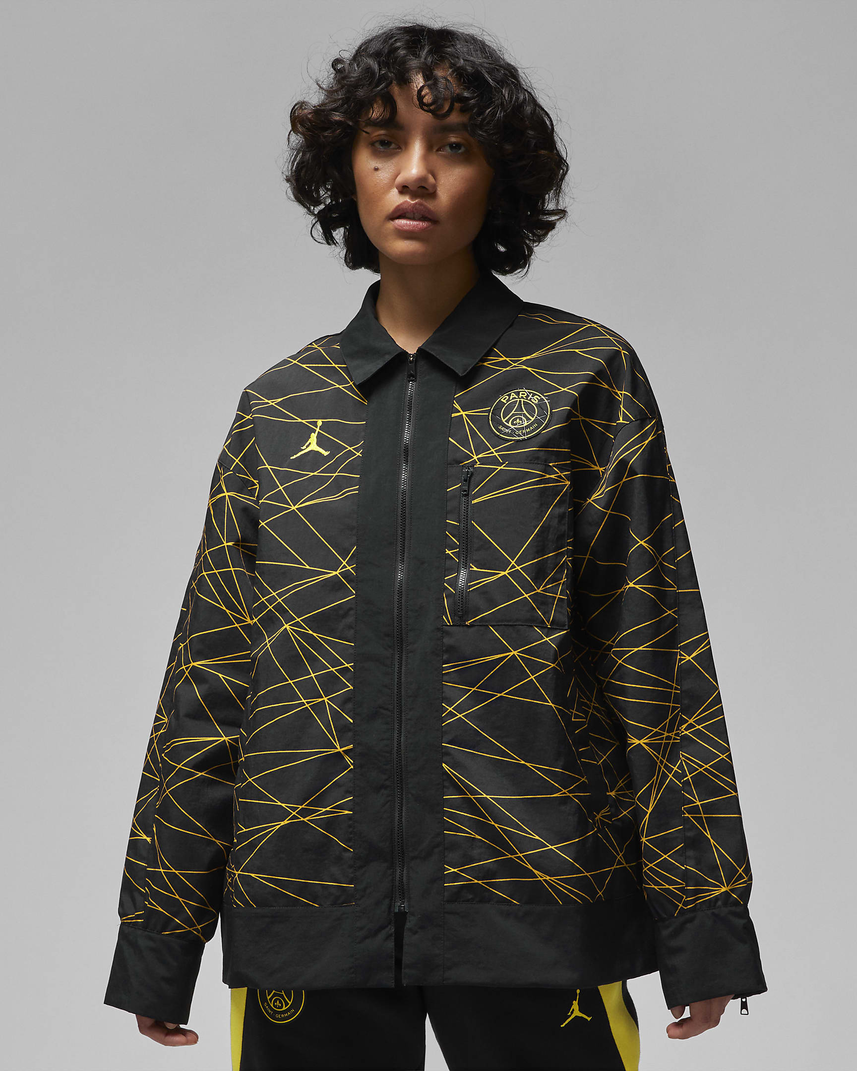 Paris Saint-Germain Women's Anthem Jacket. Nike CH