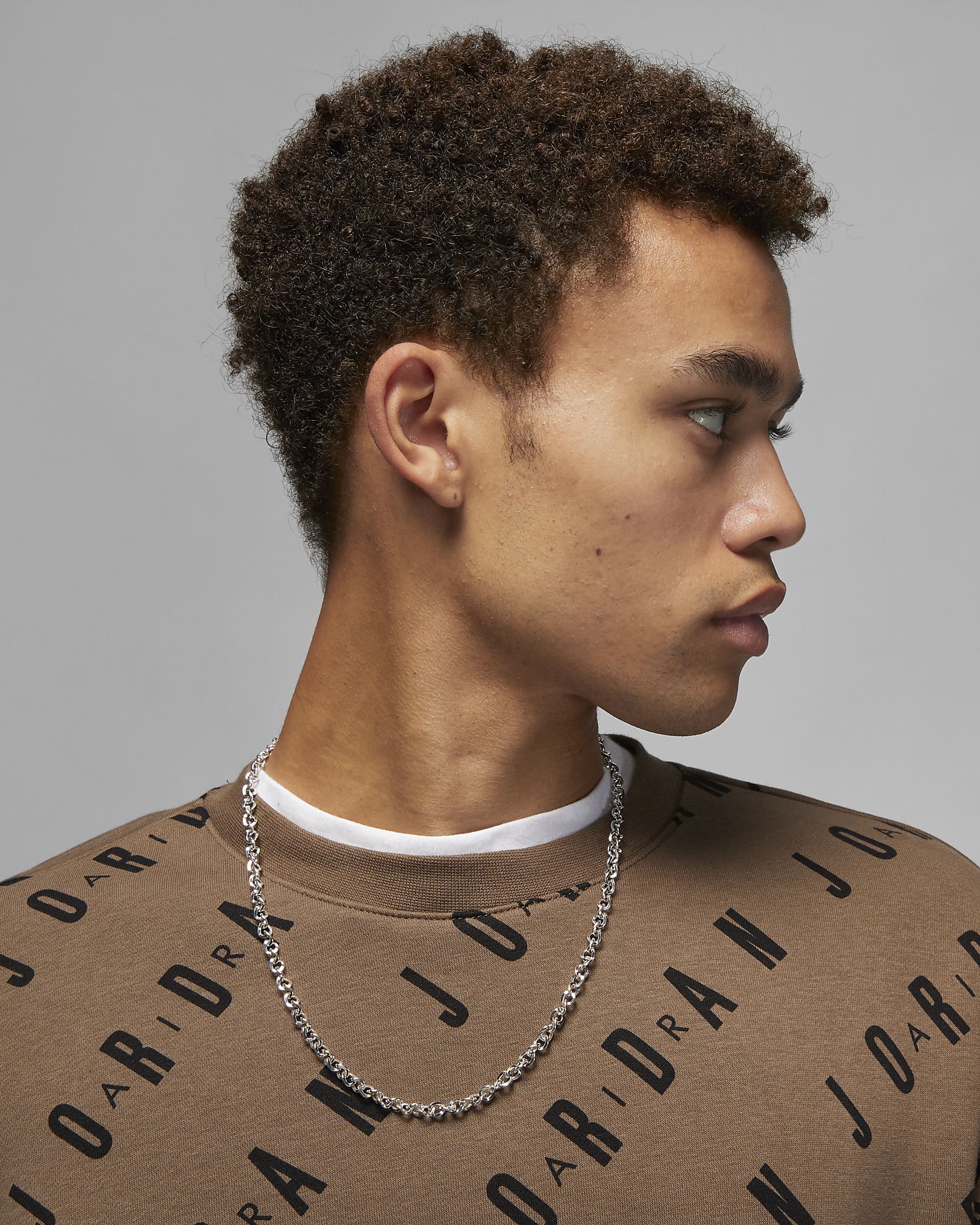 Jordan Essentials Men's Graphic Fleece Crew-neck Sweatshirt. Nike UK