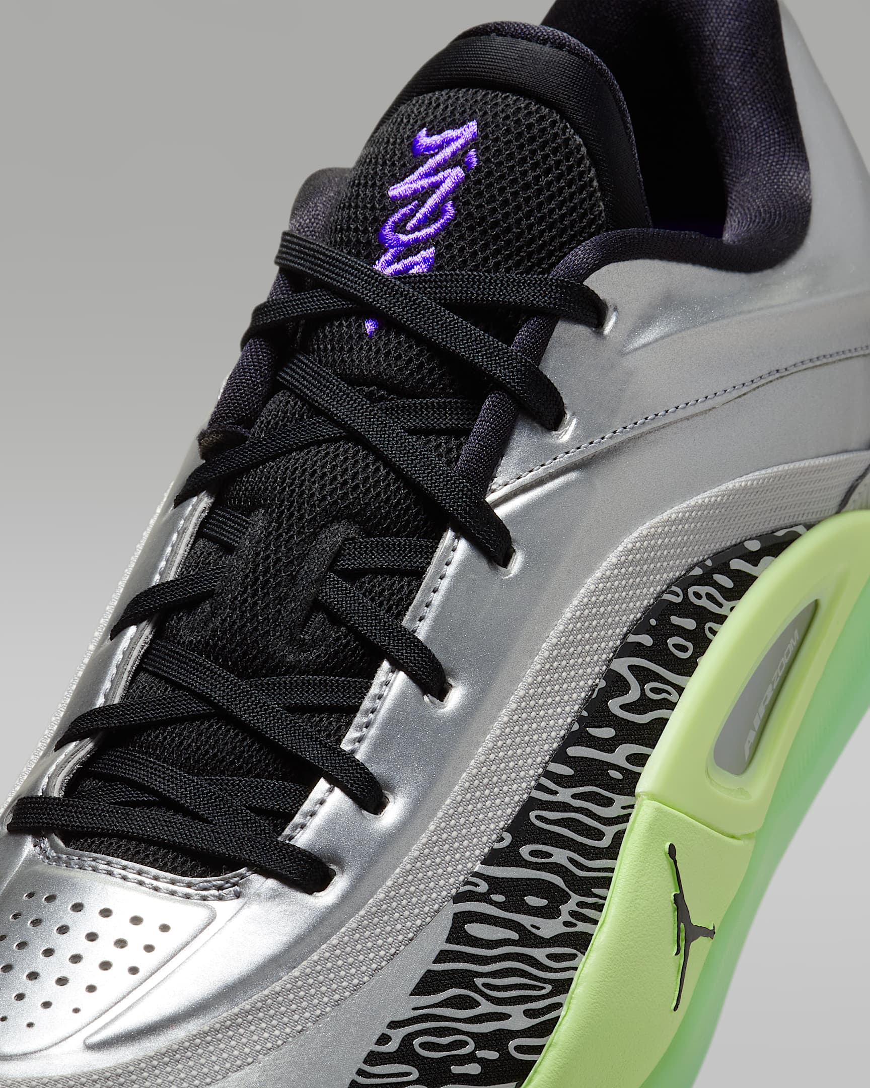 Zion 4 PF Basketball Shoes. Nike PH