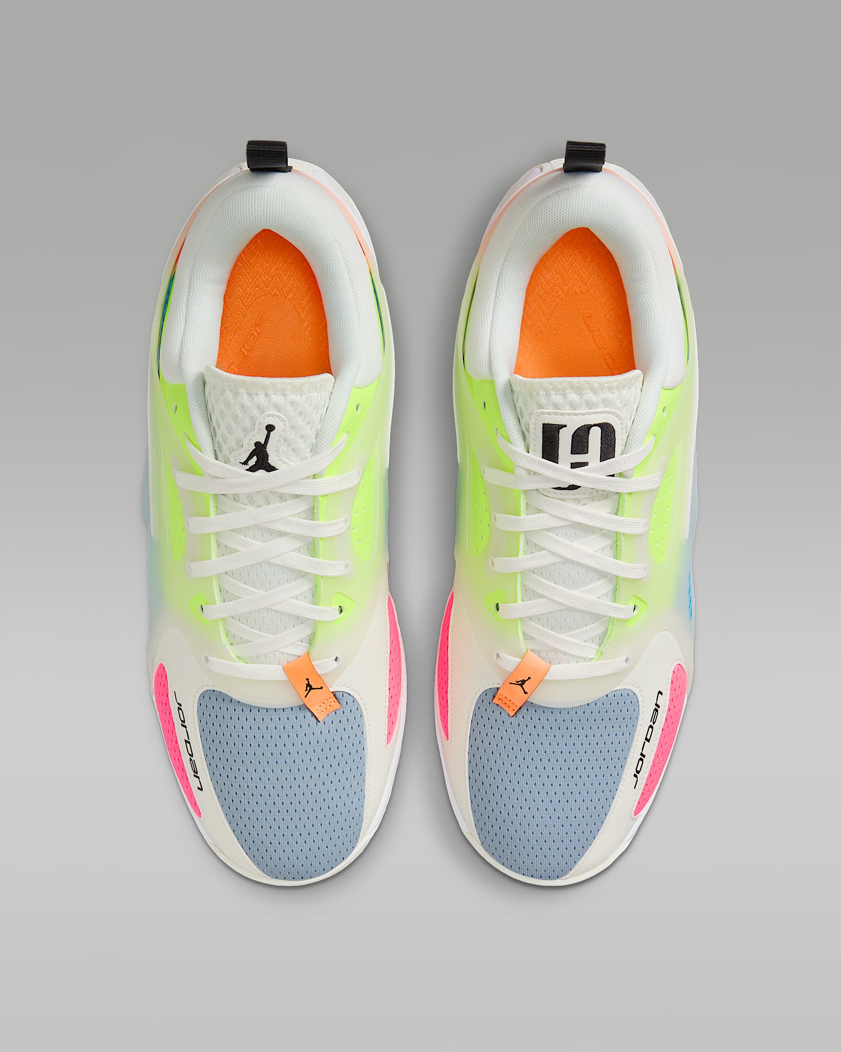 Jordan Heir Series Basketball Shoes. Nike AT