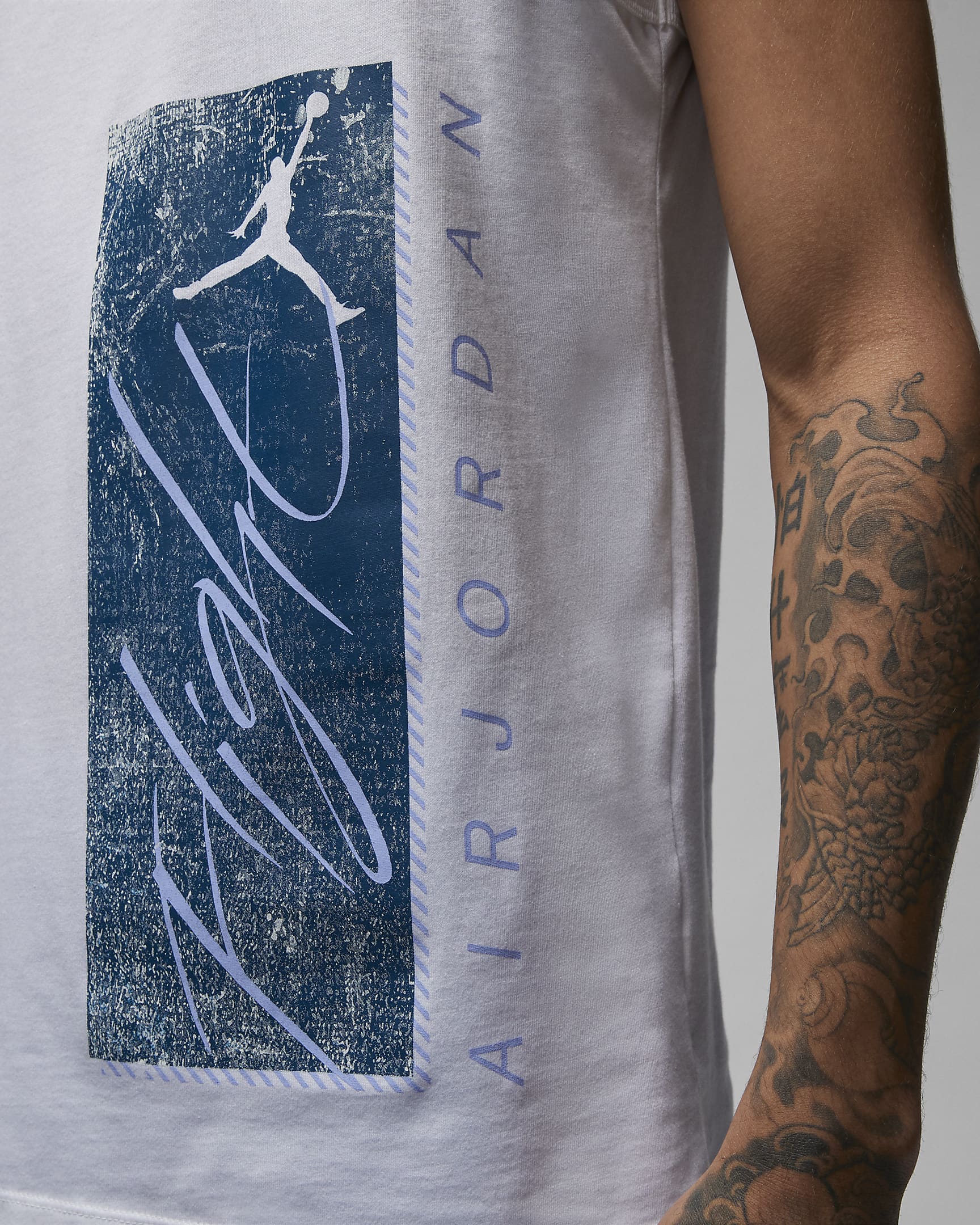 Jordan Essentials Men's Graphic Tank Top. Nike CA