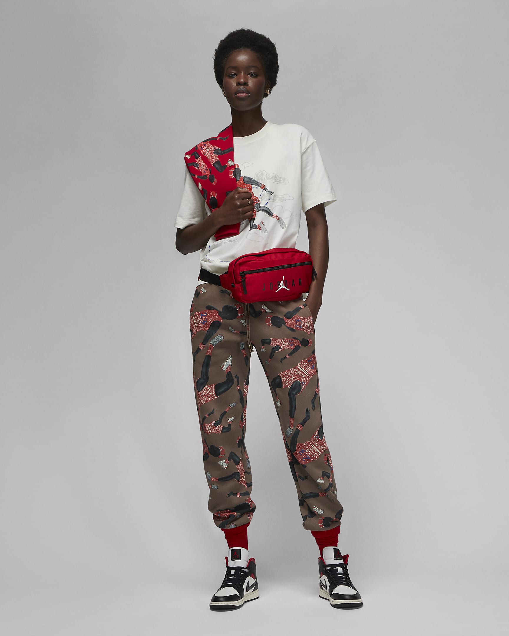 Jordan Artist Series by Parker Duncan Women's Brooklyn Fleece Trousers. Nike UK