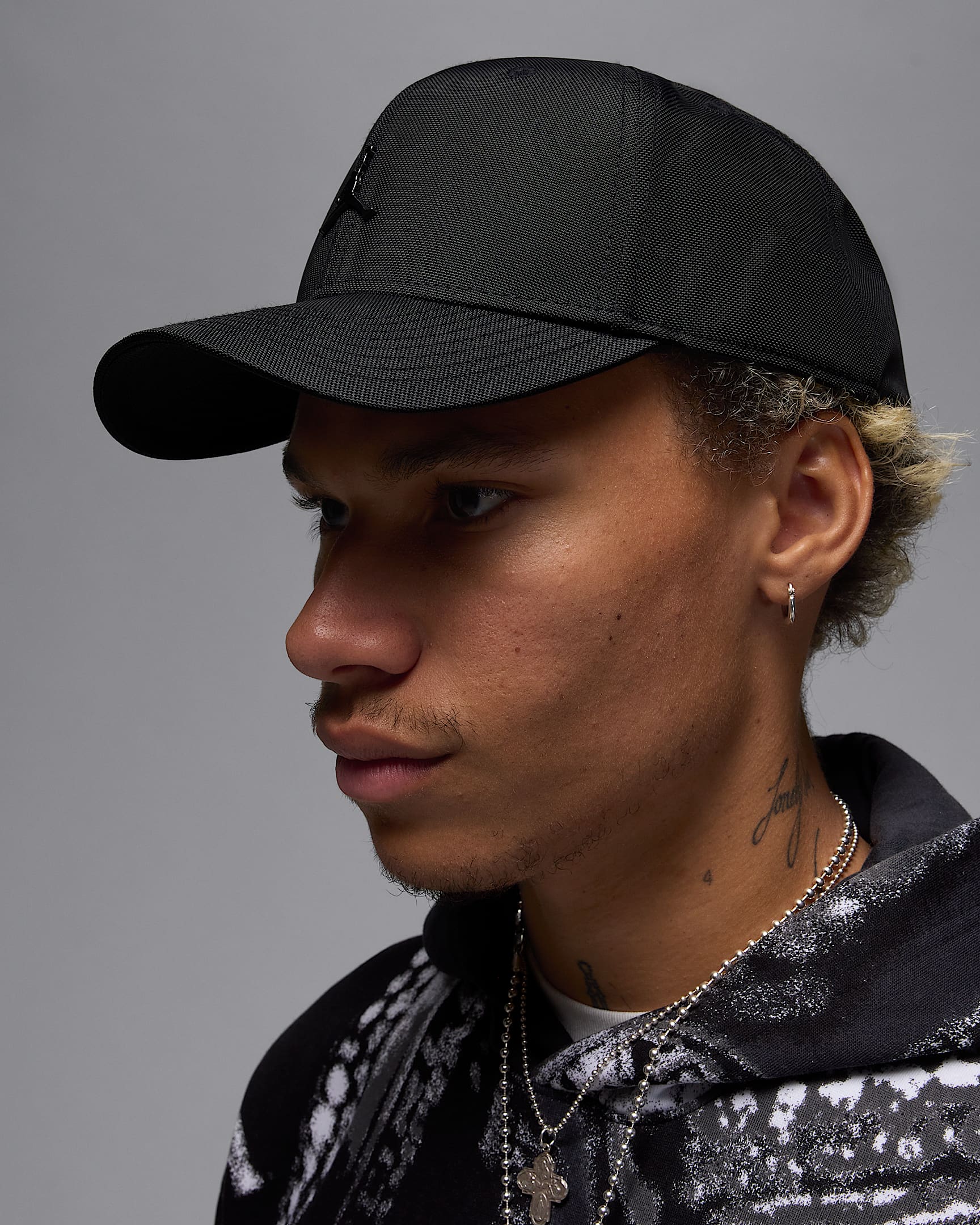 Jordan Rise Structured Metal Jumpman Hat. Nike JP