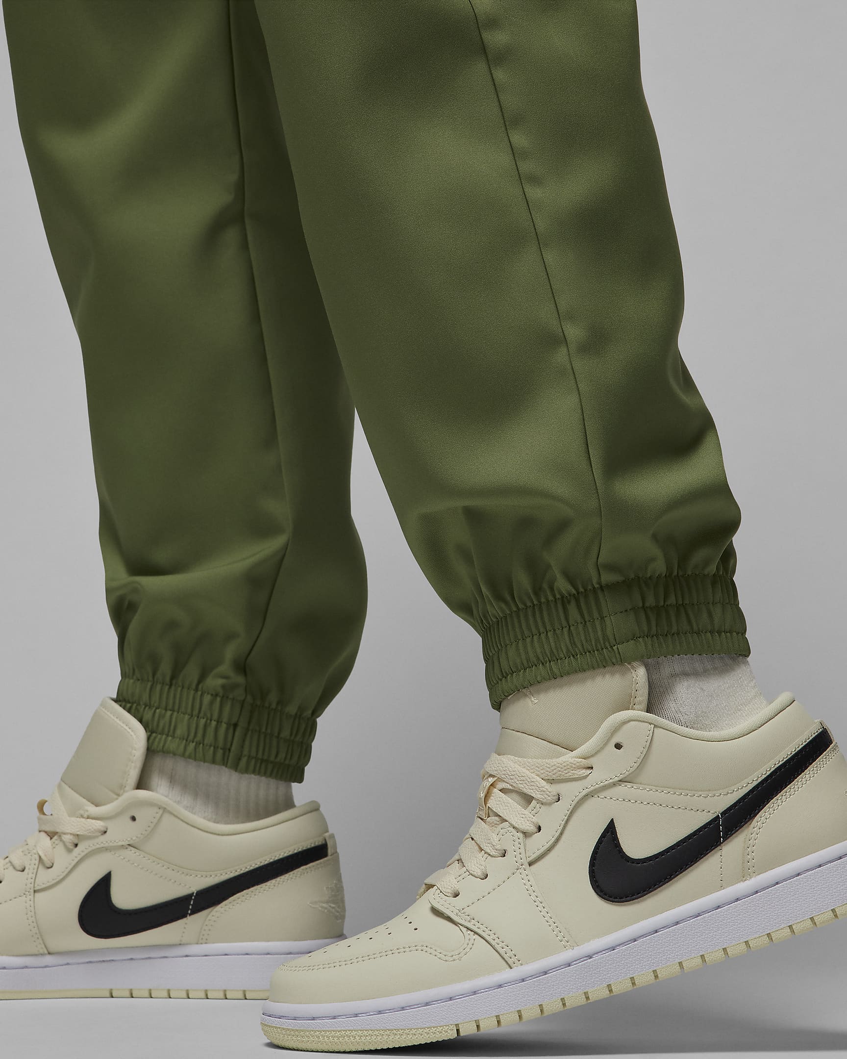 Jordan Women's Woven Trousers. Nike PH
