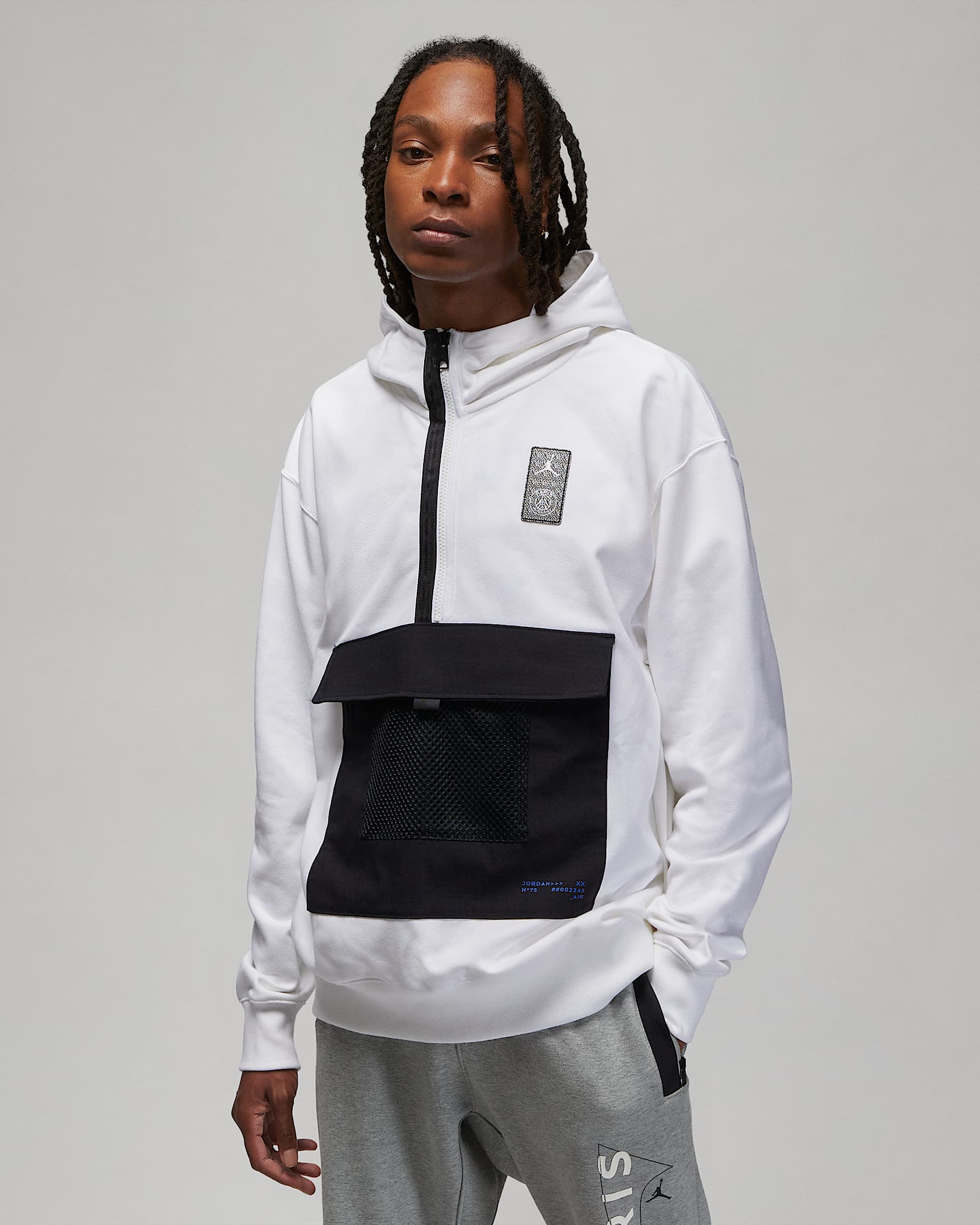 Paris Saint-Germain Men's Statement Pullover Hoodie. Nike SG
