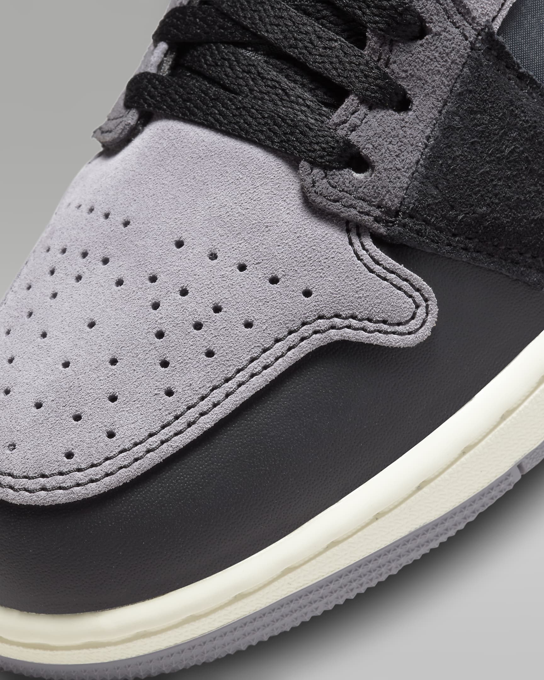 Air Jordan 1 Mid SE Craft Men's Shoes. Nike ID