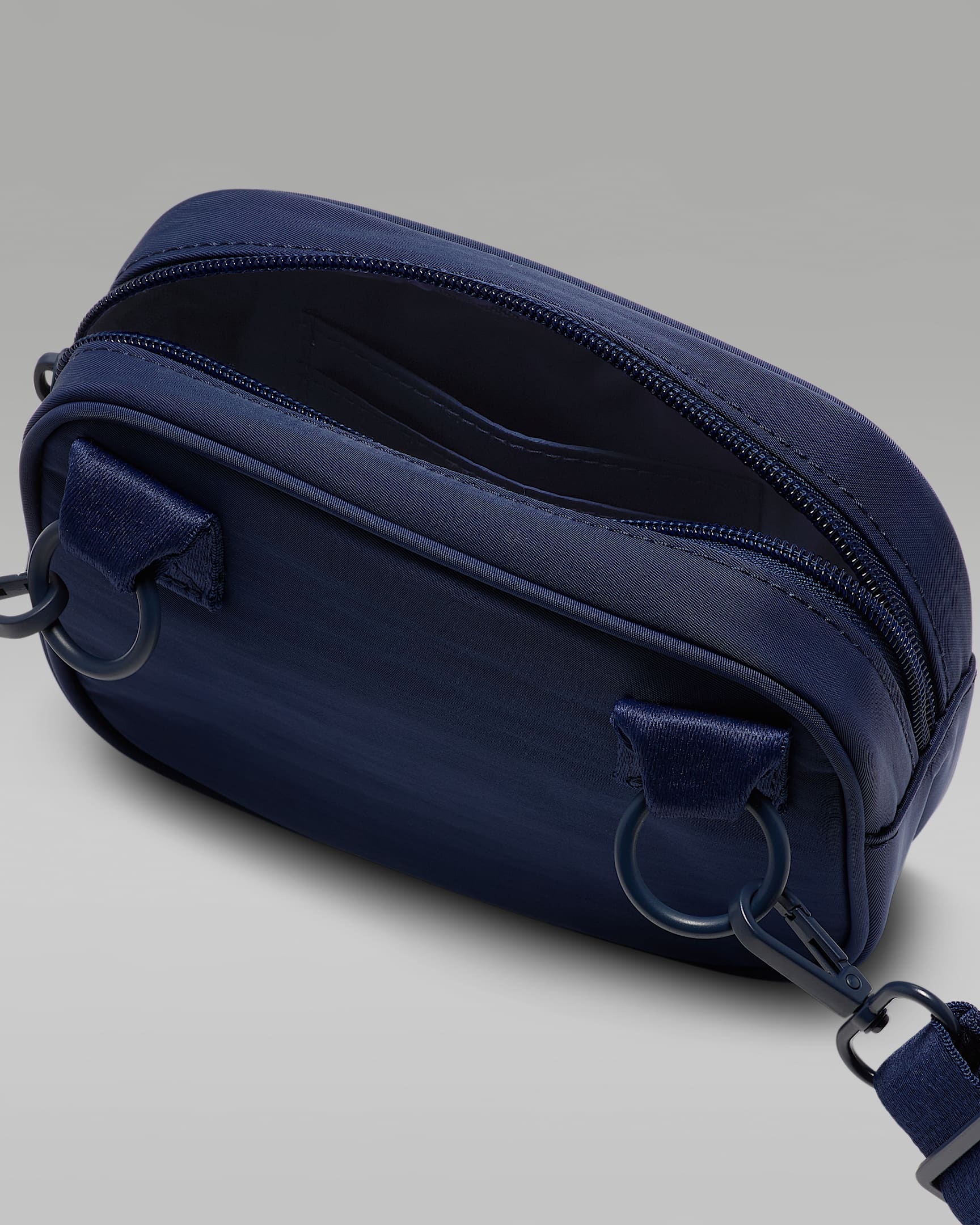 Jordan Alpha Camera Bag (1L). Nike UK