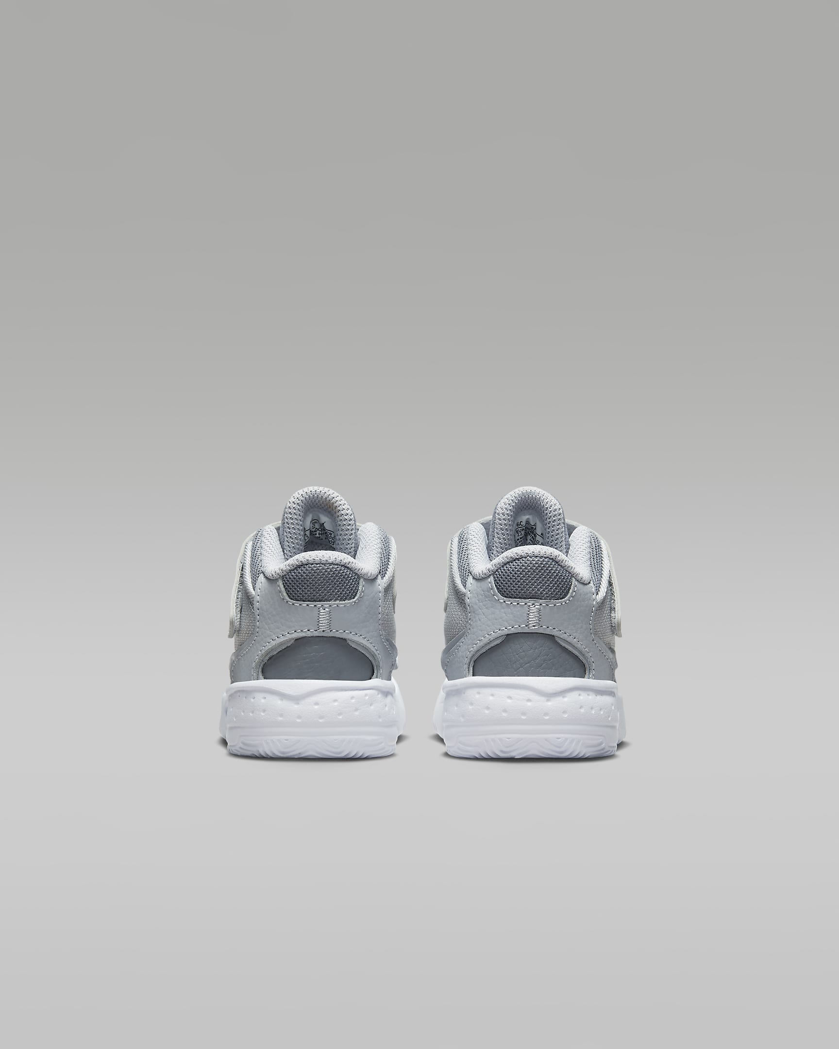 Jordan Max Aura 4 Baby/Toddler Shoes. Nike BE