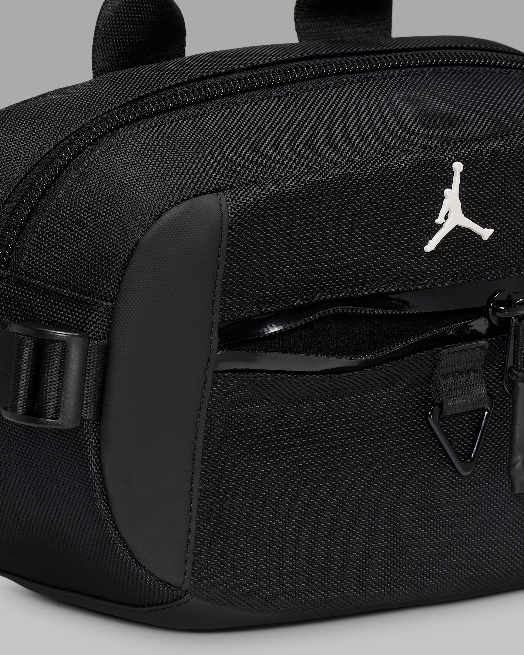 Jordan Sport Cross-Body Bag (5L). Nike UK