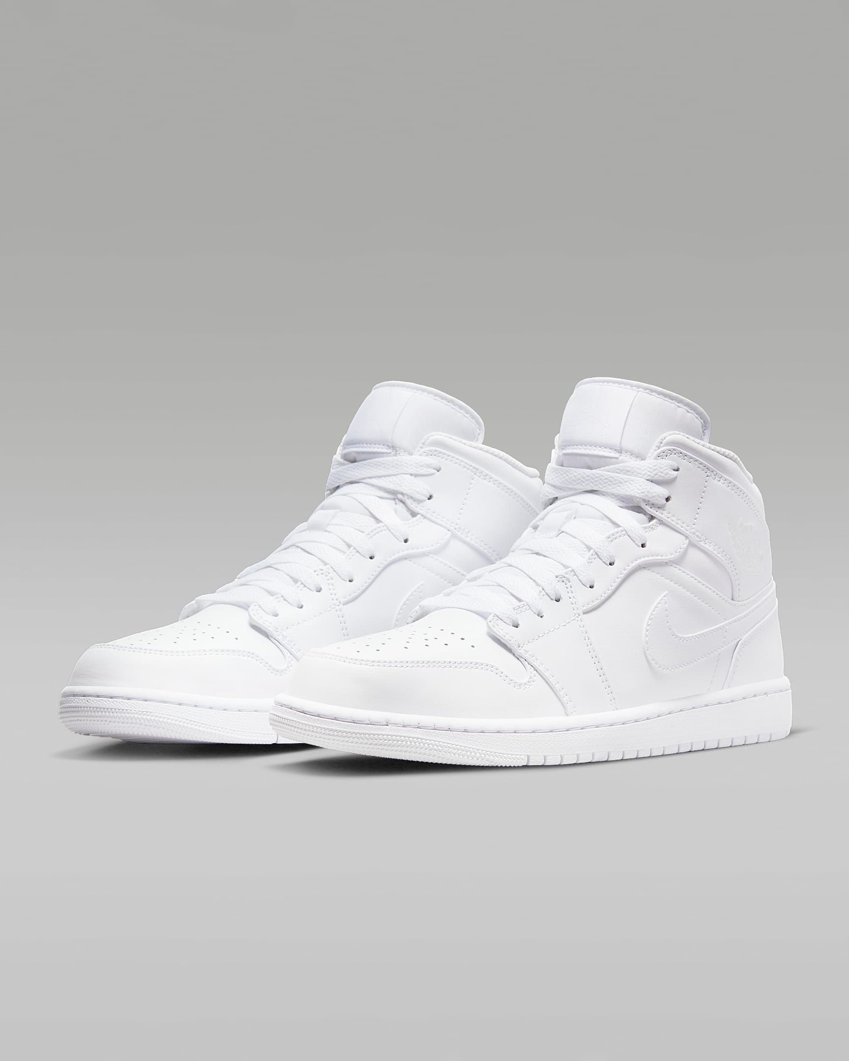 Air Jordan 1 Mid Shoes. Nike.com