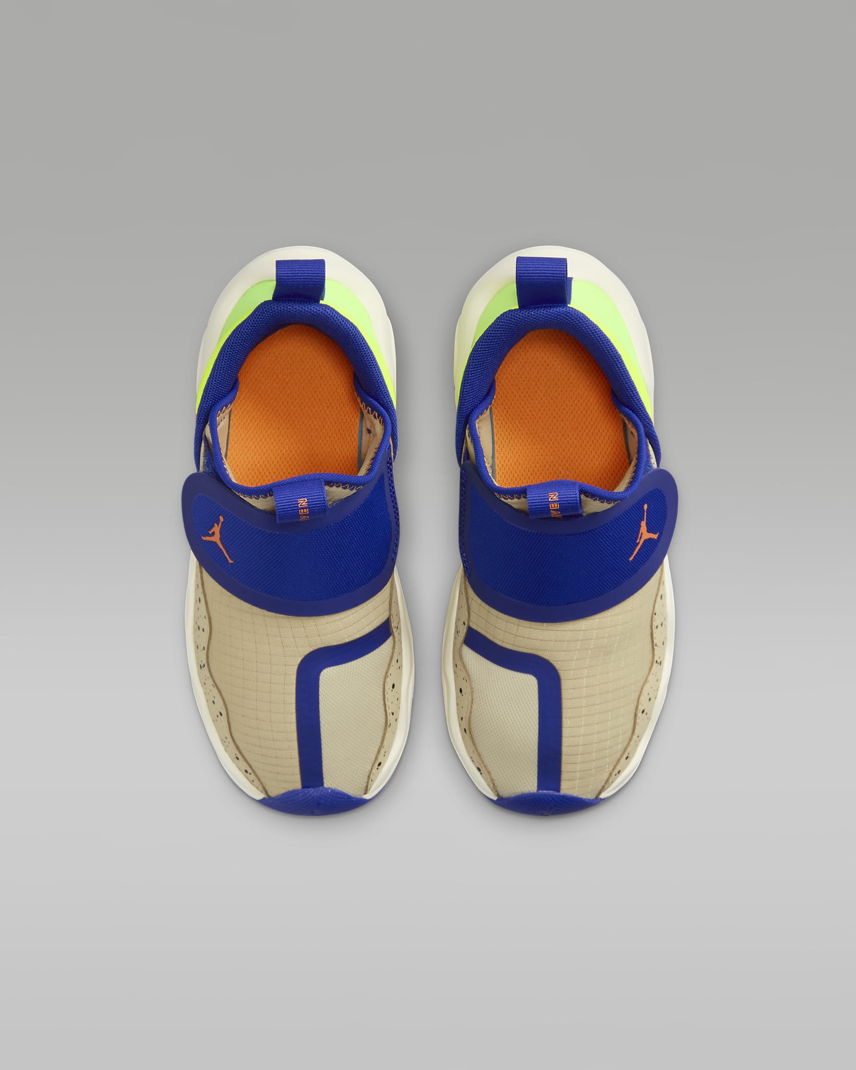 Jordan 23/7 Younger Kids' Shoes. Nike ID
