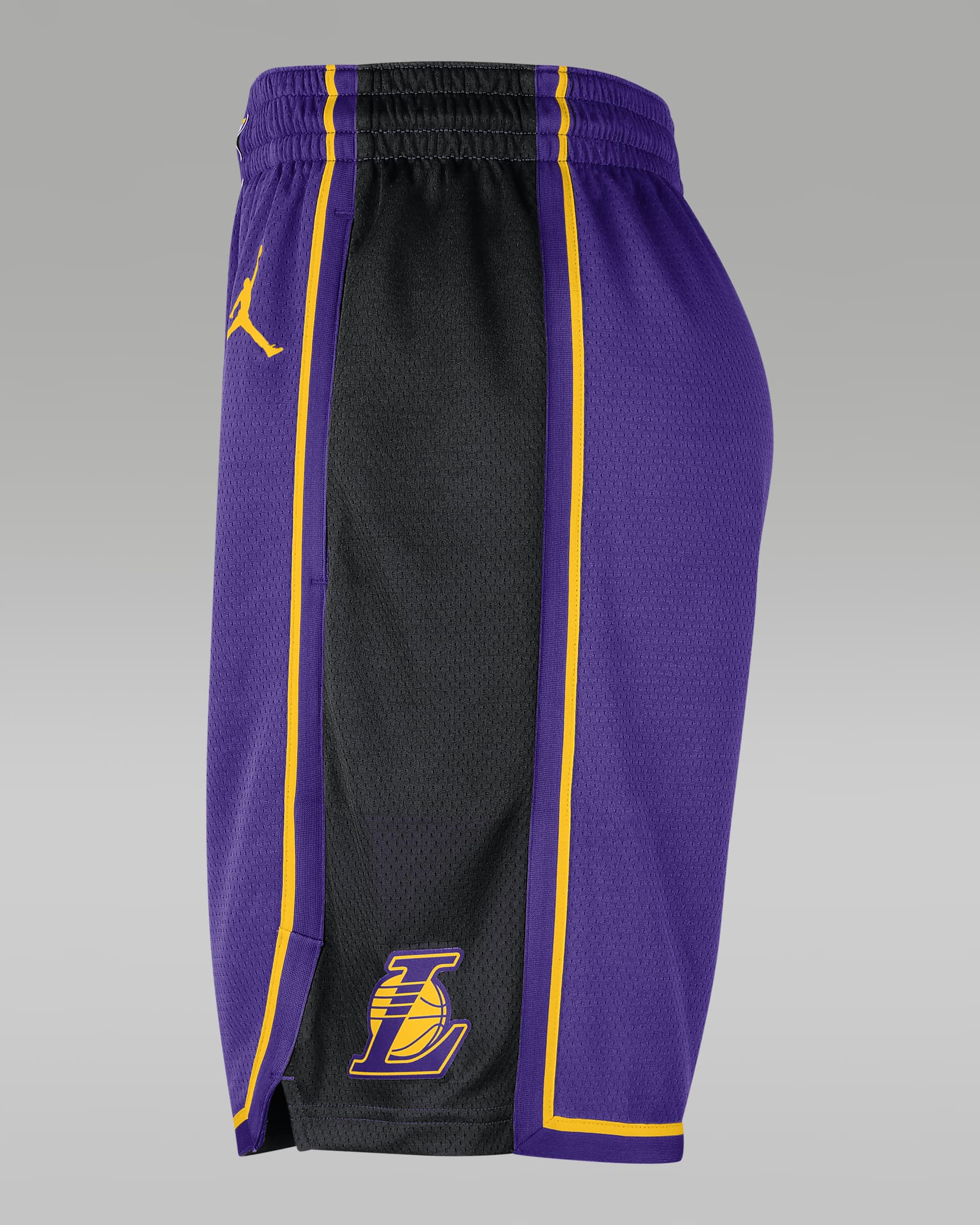 Los Angeles Lakers Statement Edition Pantalón corto de baloncesto Jordan Dri-FIT NBA Swingman ...