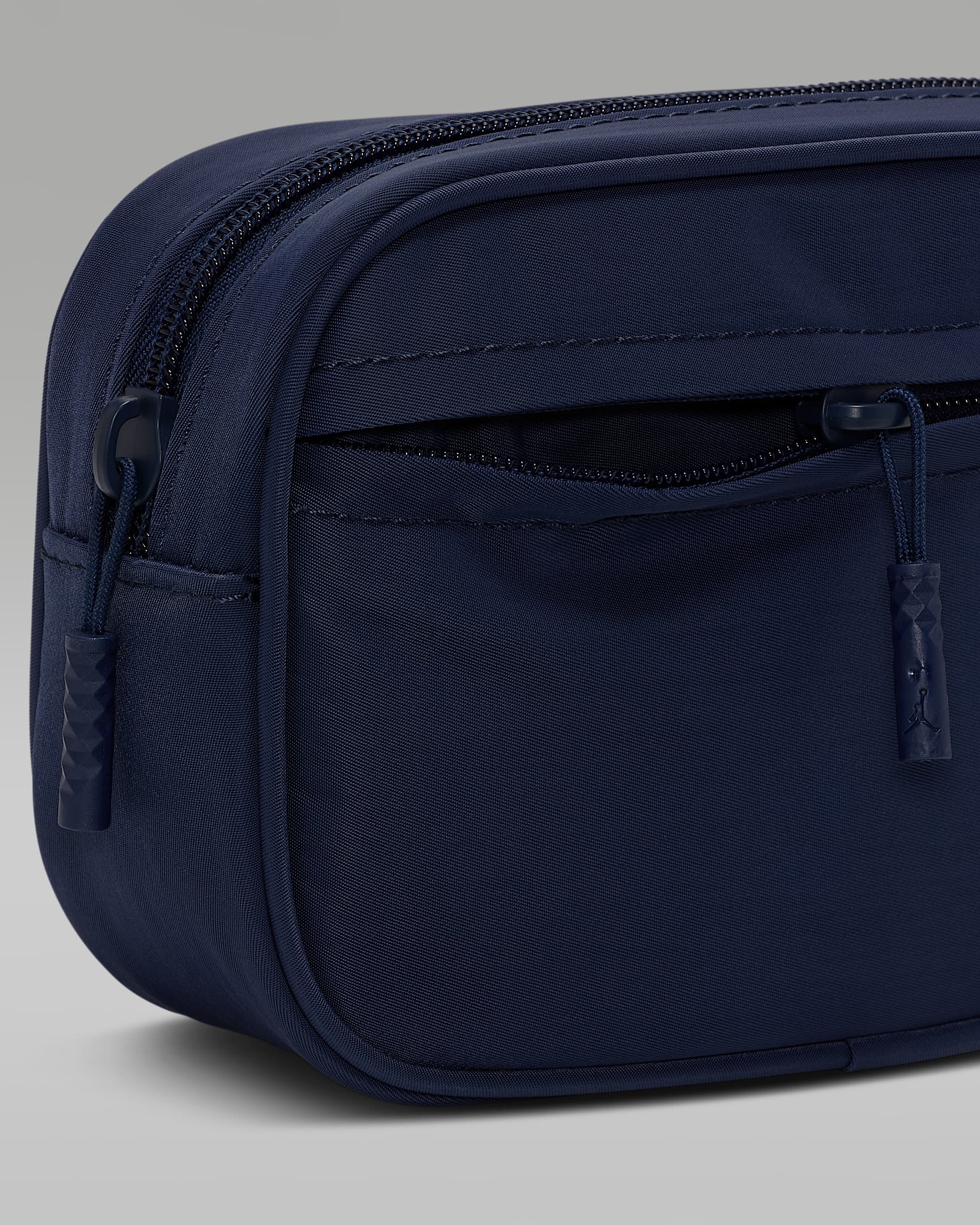 Jordan Alpha Camera Bag (1L). Nike UK