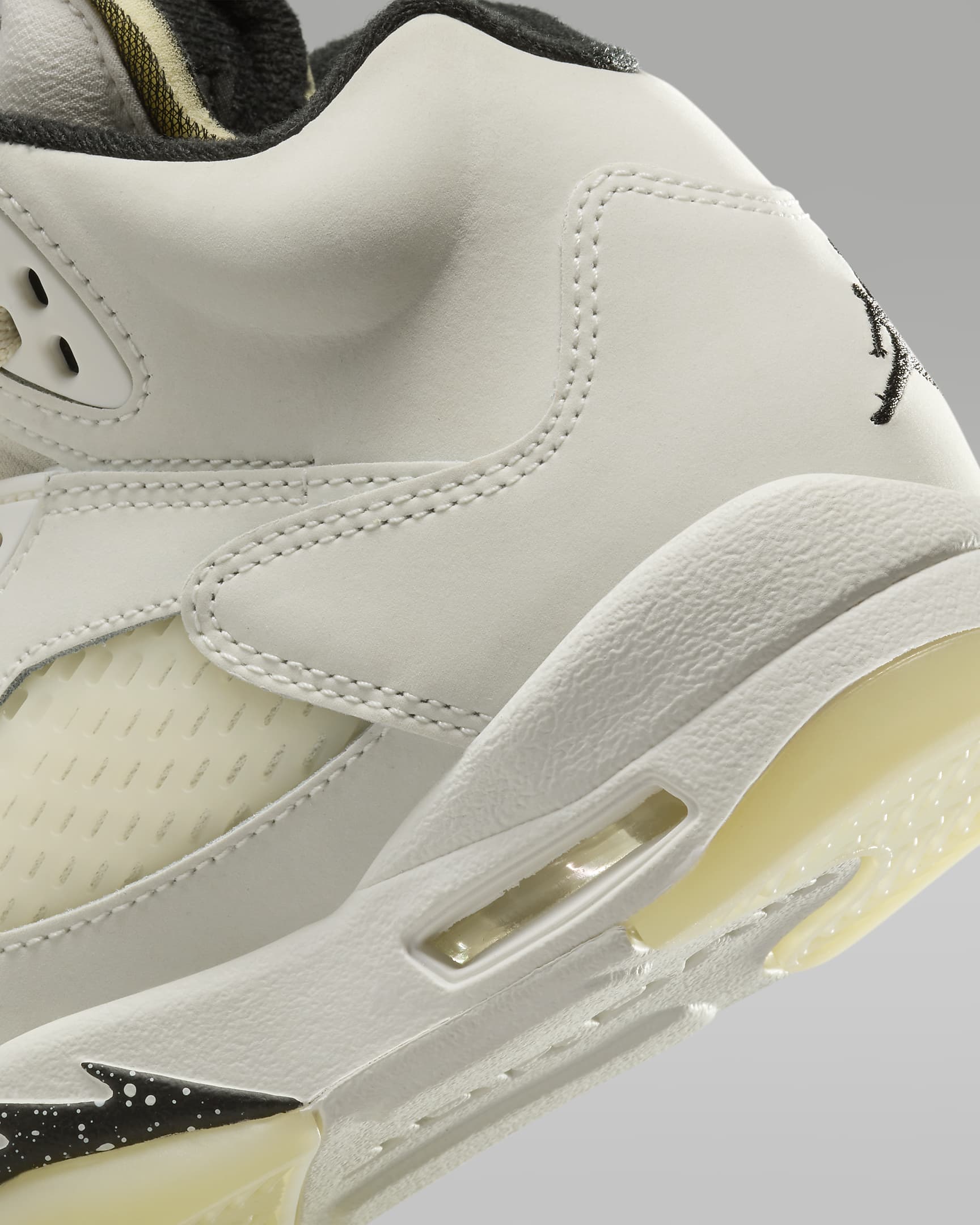 Air Jordan 5 Retro SE Older Kids' Shoes. Nike MY