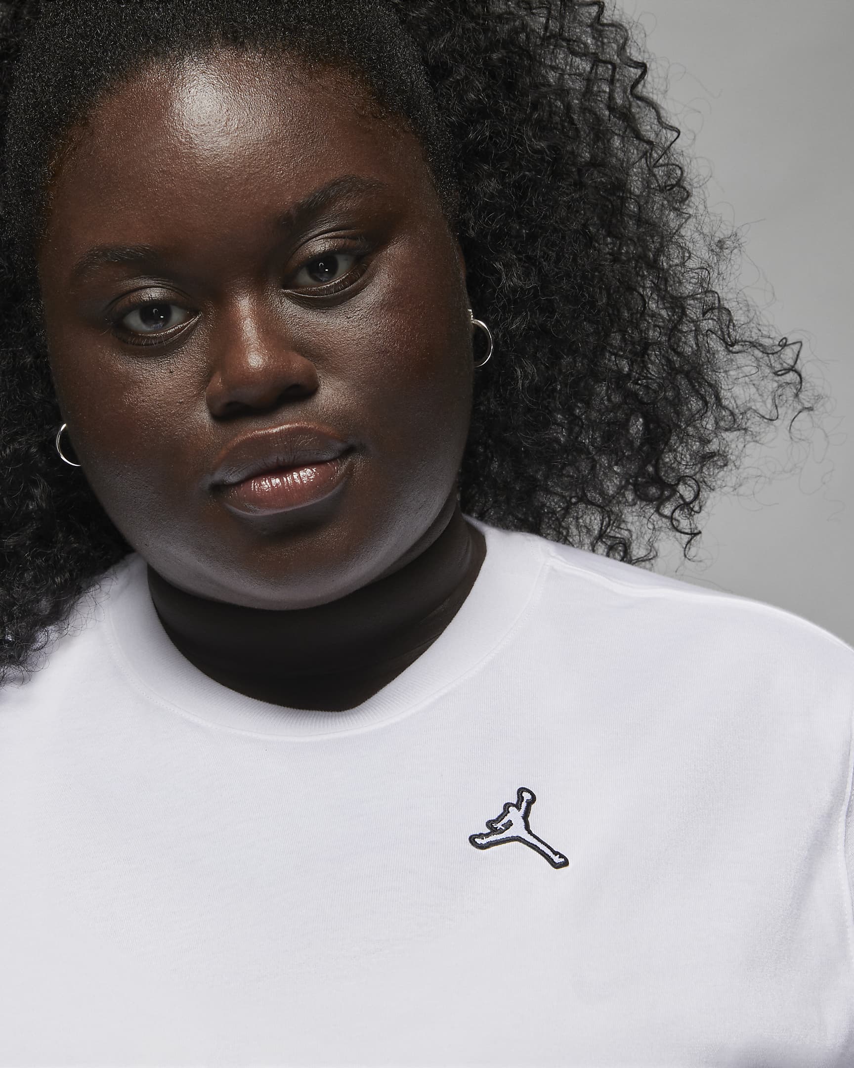 Jordan Essentials Women's T-Shirt. Nike LU