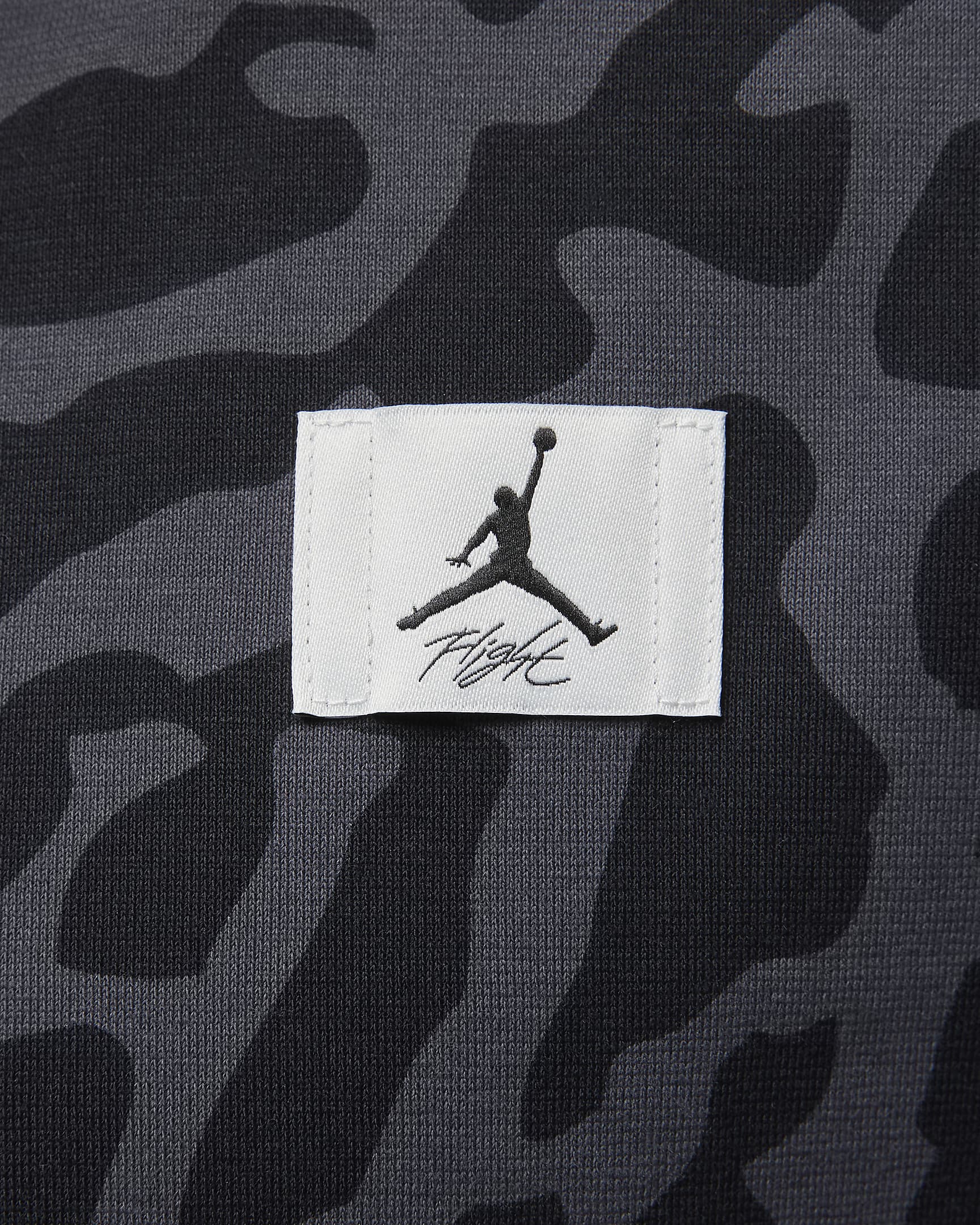 Jordan Cropped Graphic T-Shirt. Nike RO