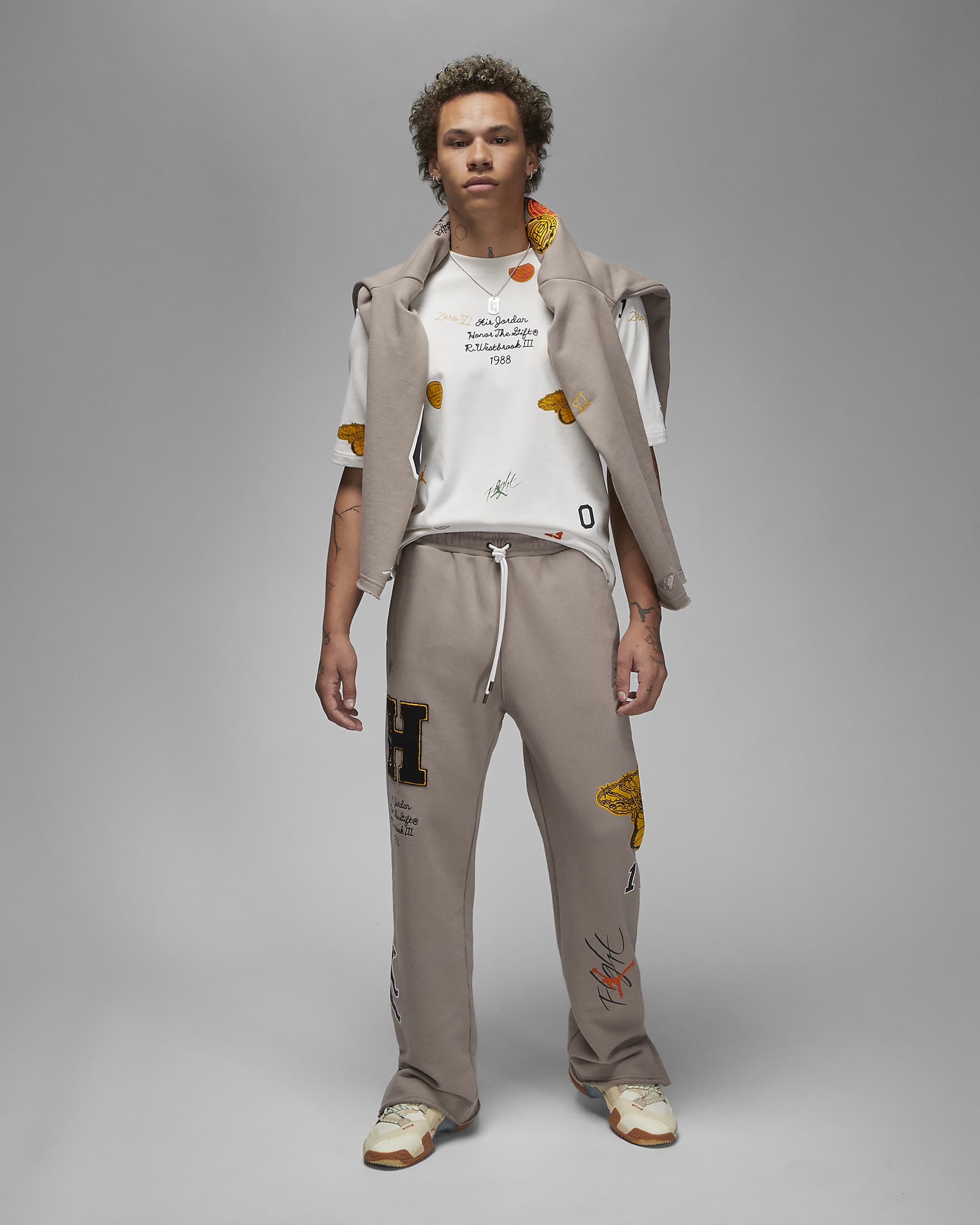 Jordan x Honor The Gift® Men's T-Shirt. Nike PH