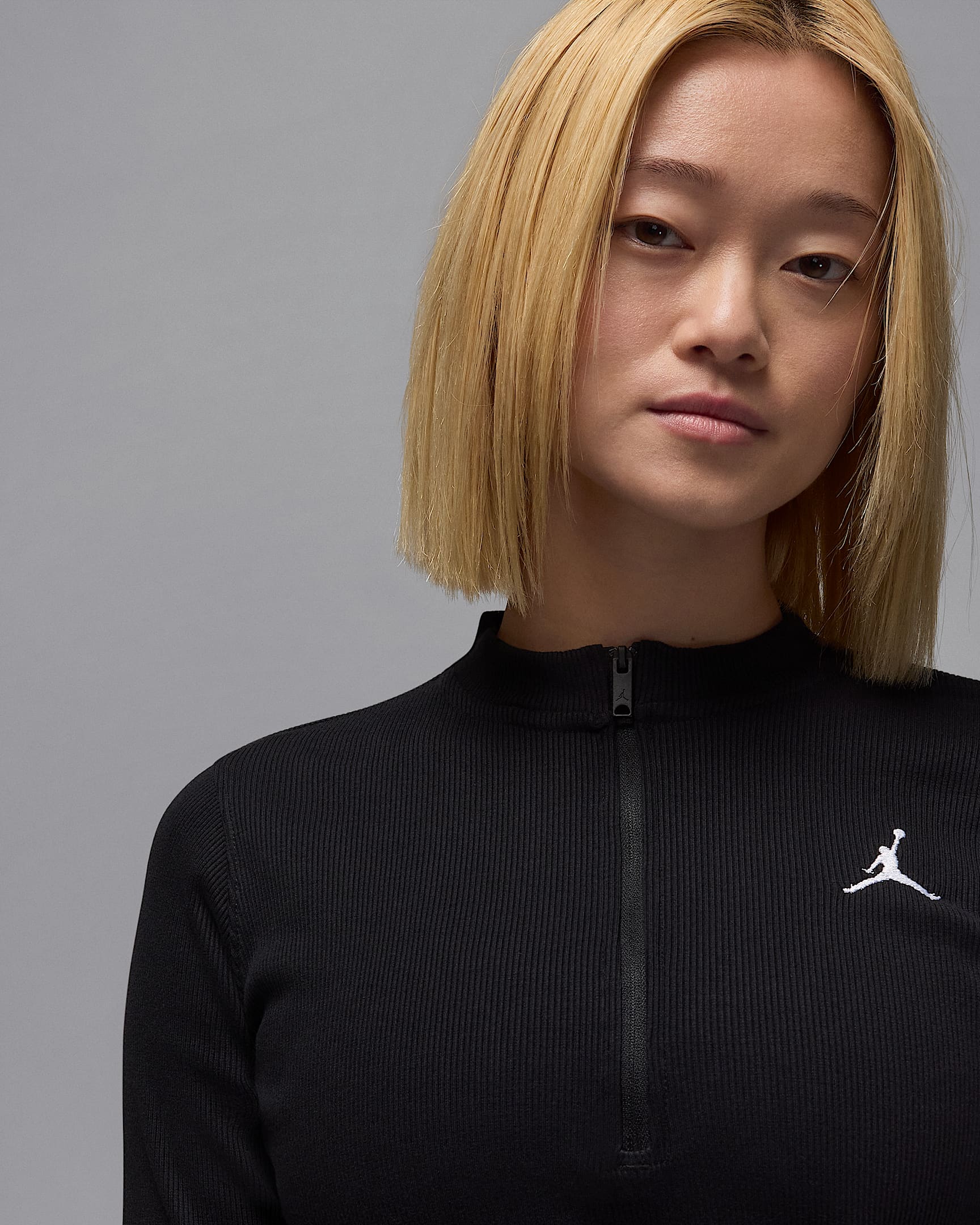 Jordan Women's 1/2-Zip Long-Sleeve Knit Dress. Nike.com