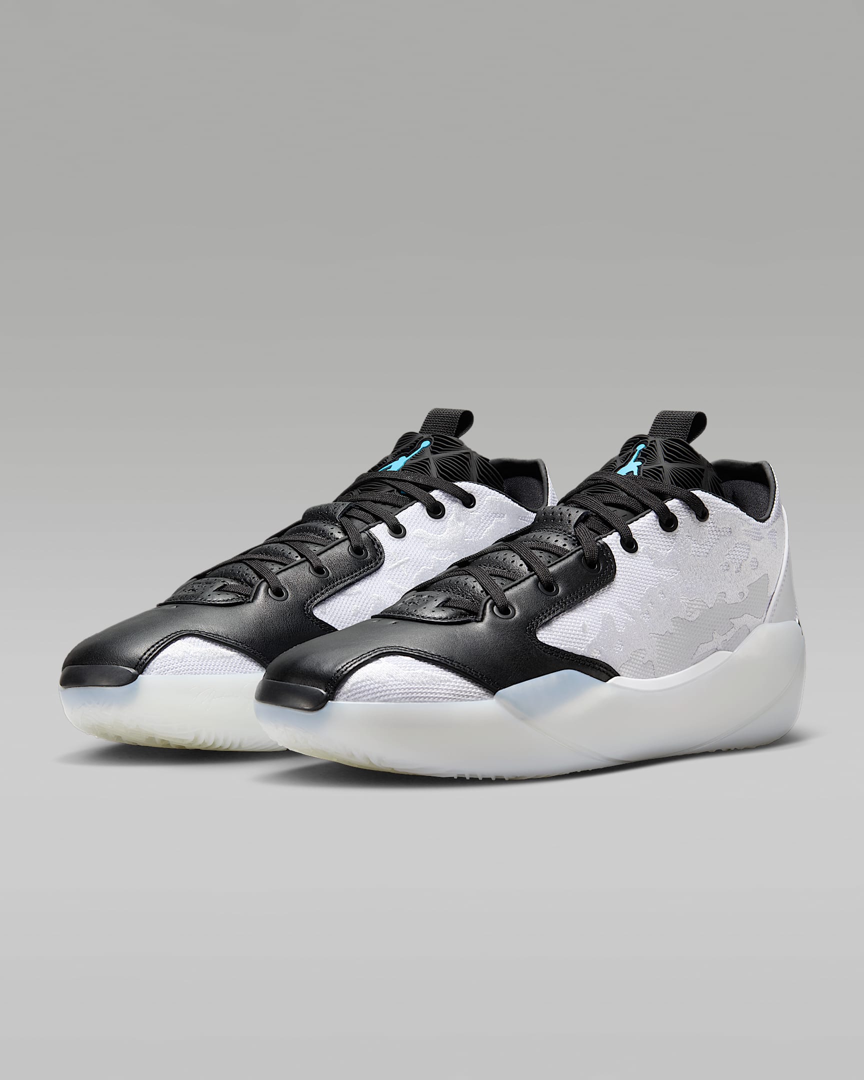 Air Jordan XXXIX PF 'Croix' Basketball Shoes. Nike IN
