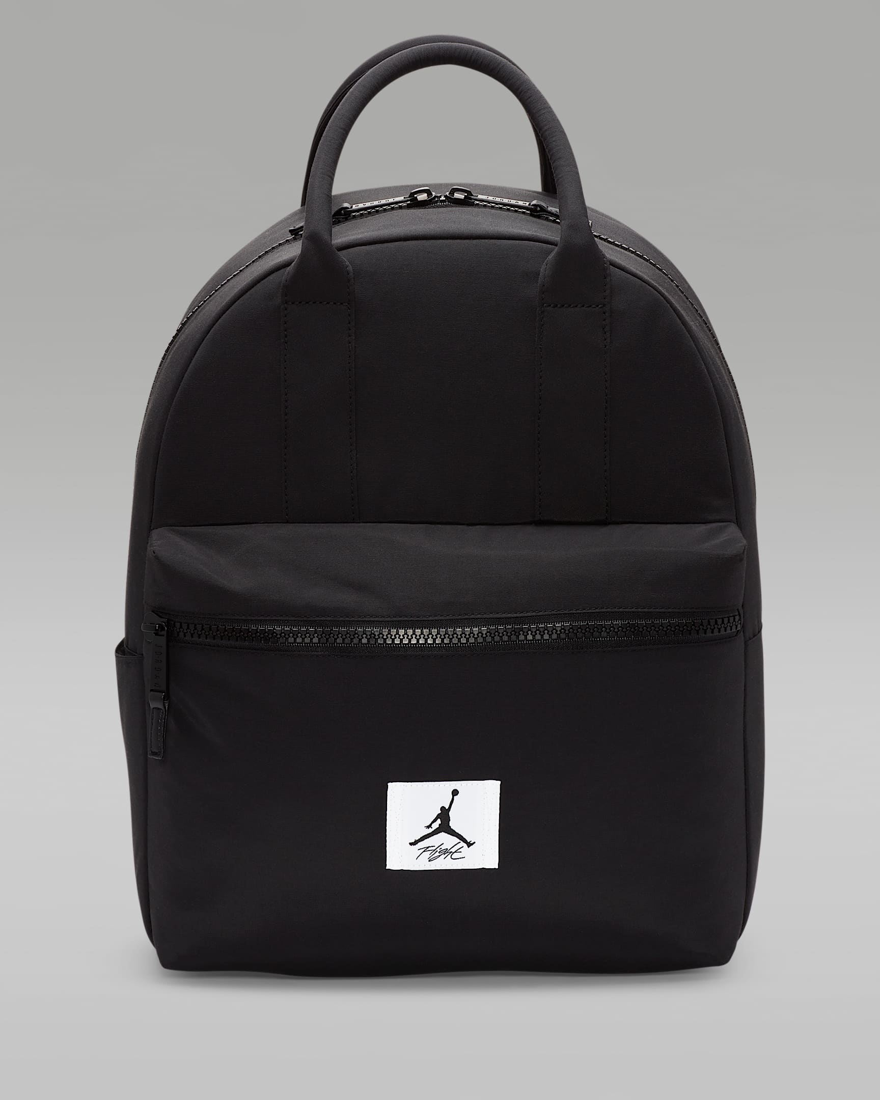 Jordan Flight Backpack Backpack (19L). Nike HU